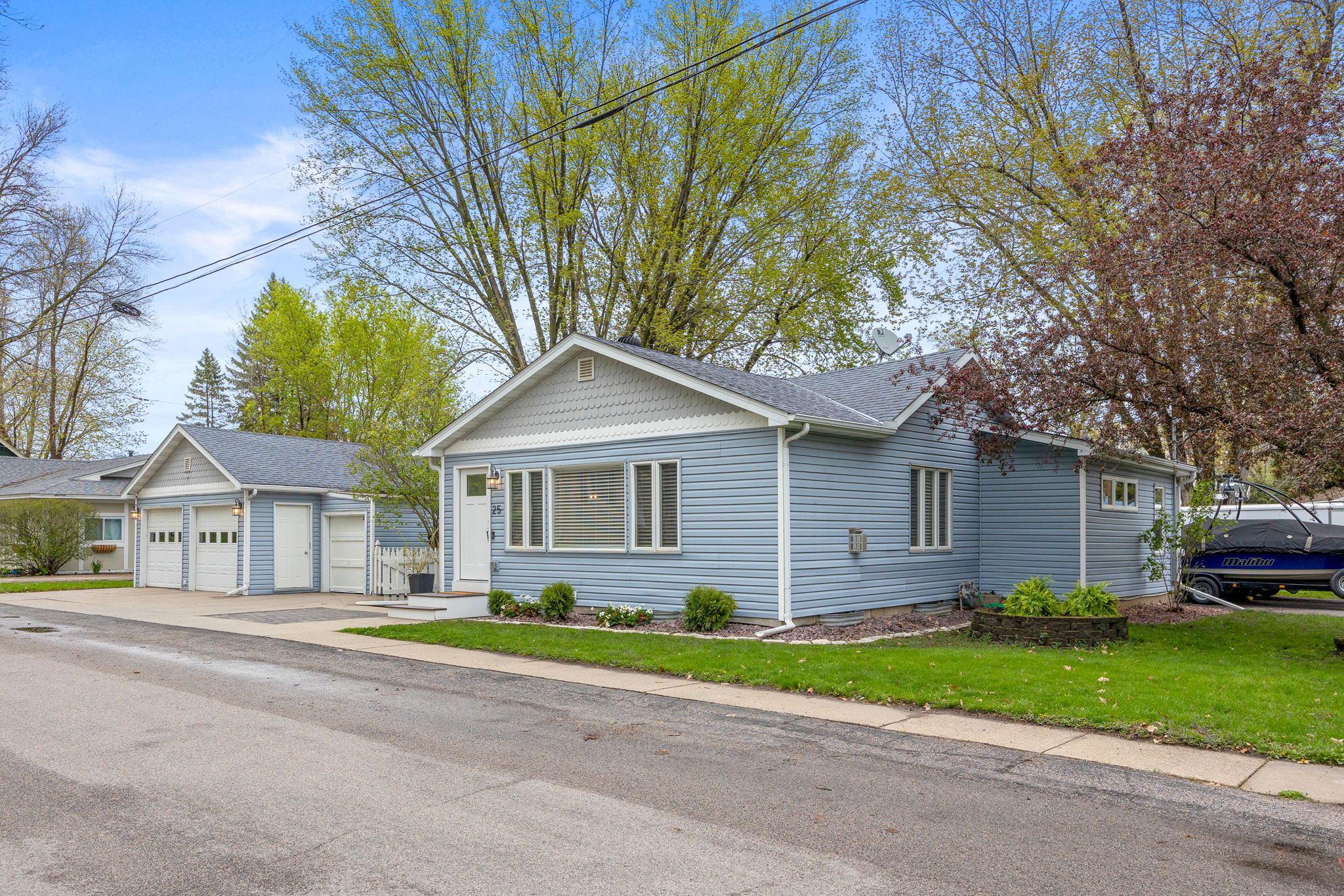 25 Waseca Ave Excelsior MN 55331 25-waseca-ave-excelsior-mn-55331