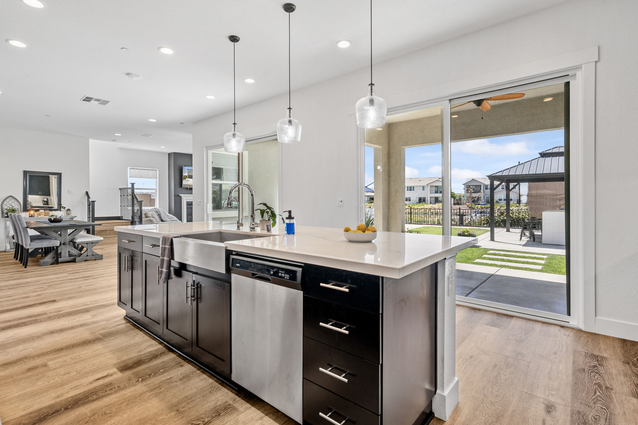 2500 Kruip Court, Lathrop, CA 95330 | K-Robb Designs