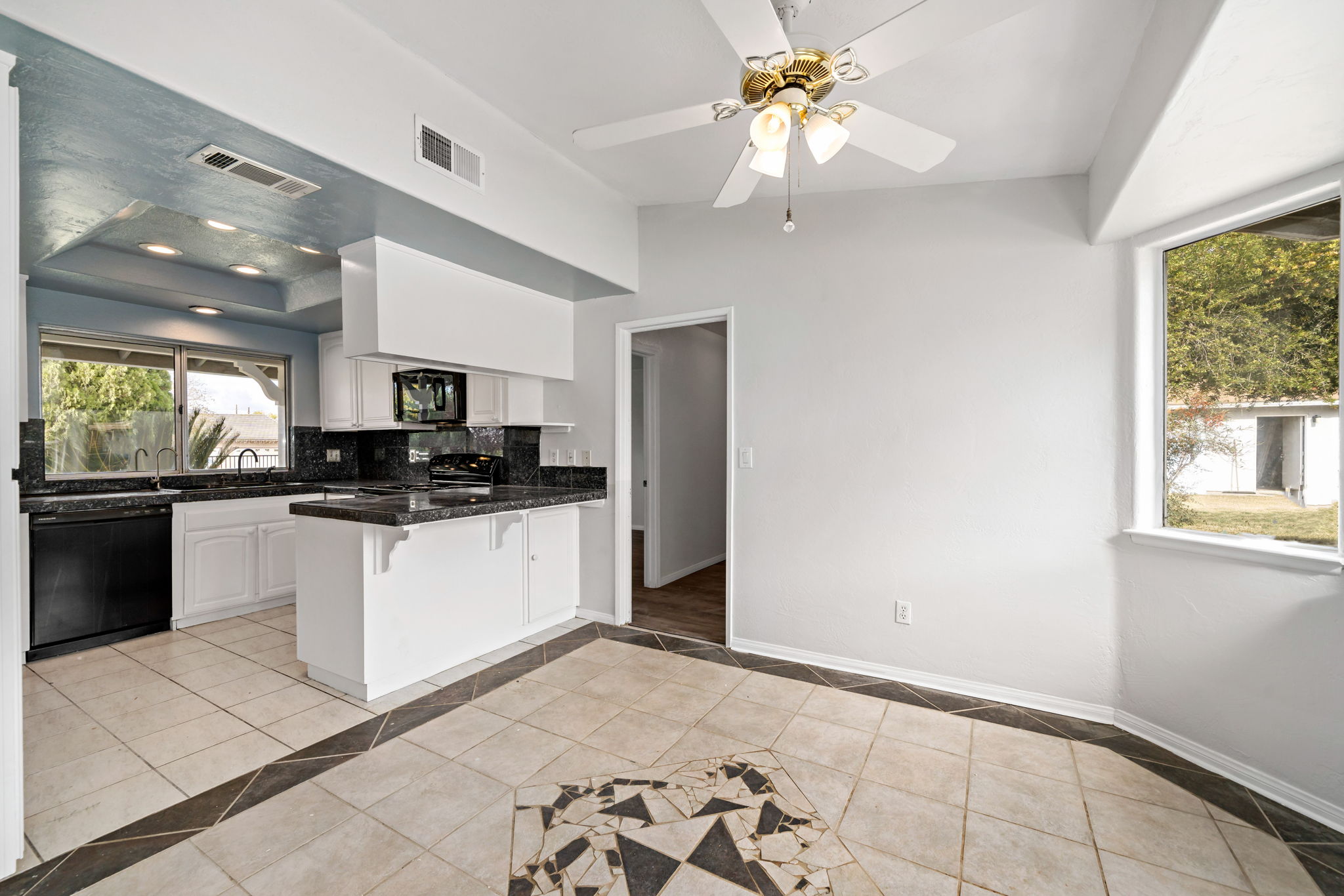 25650 Louisa Ln, Menifee, CA 92585 | Calilookbook