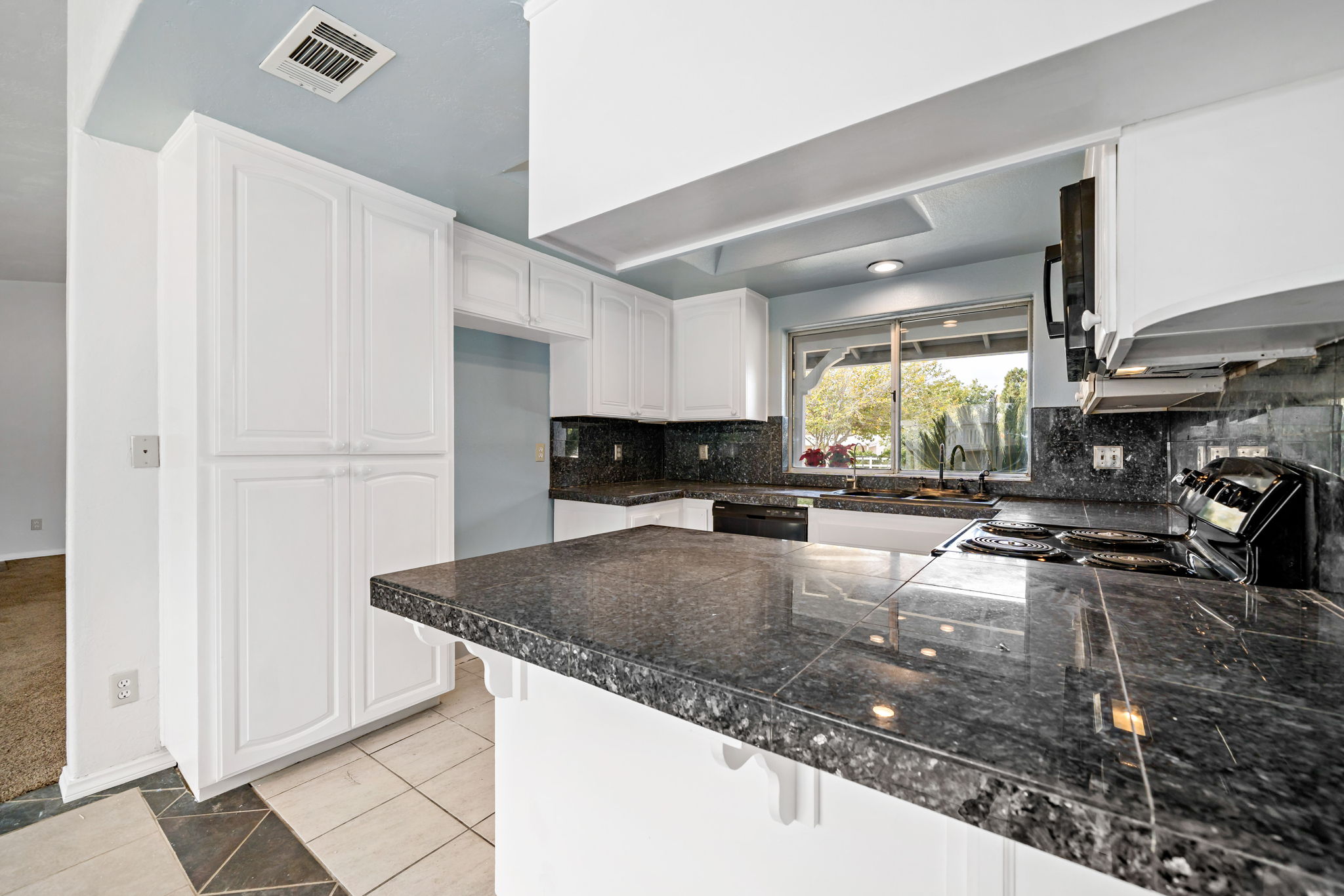 25650 Louisa Ln, Menifee, CA 92585 | Calilookbook