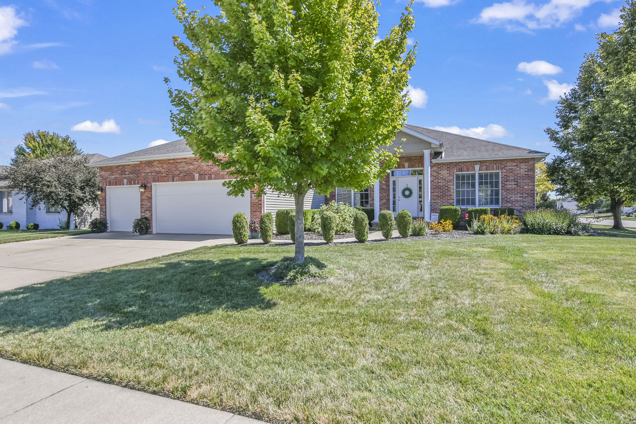258 Maggie Dr, Springfield, IL 62711 | Design Eyes Photography