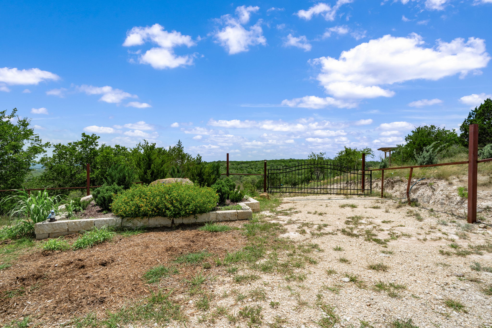 260 County Rd 367, Hondo, TX 78861 | ATG Photography