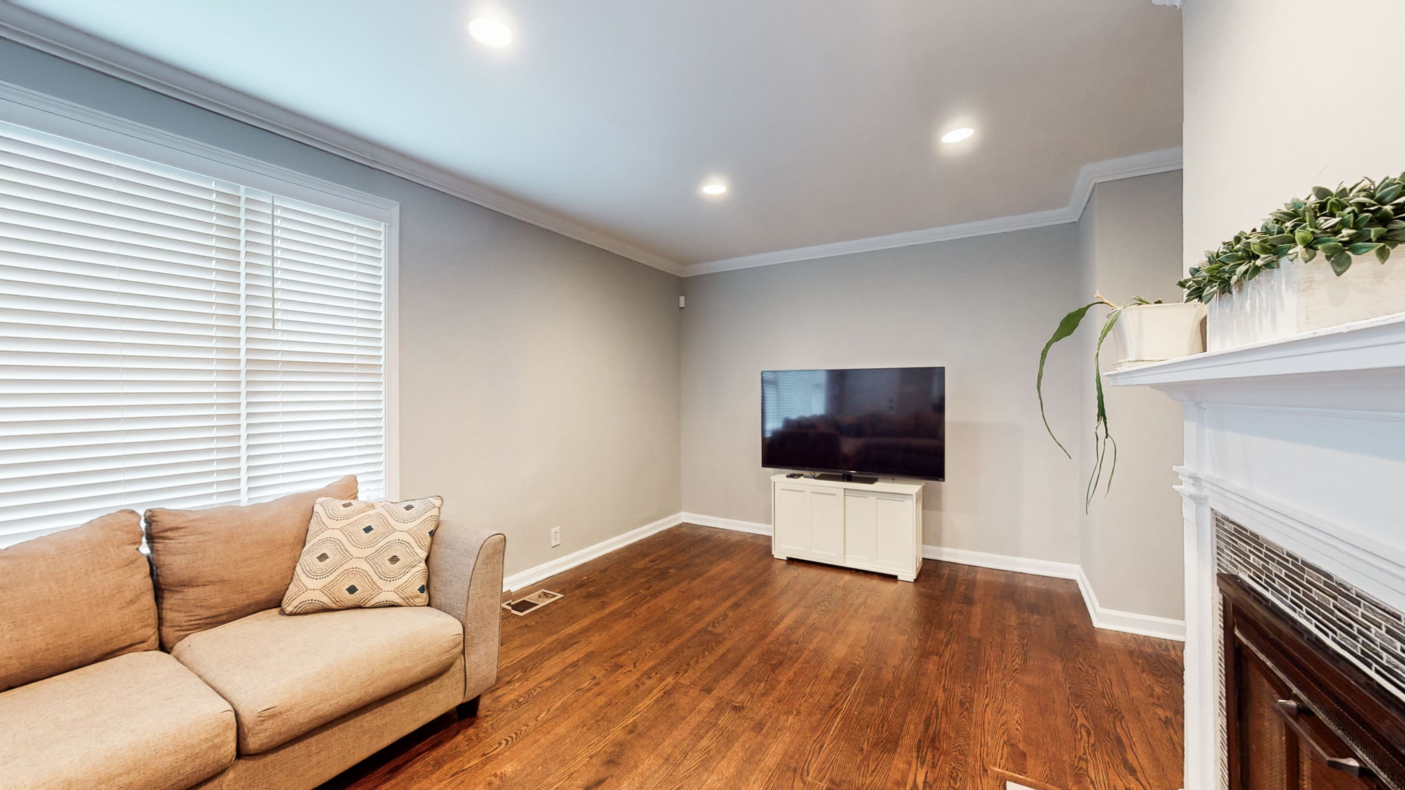 2624 Foster Ave, Nashville, TN 37210 | Real 3D Space