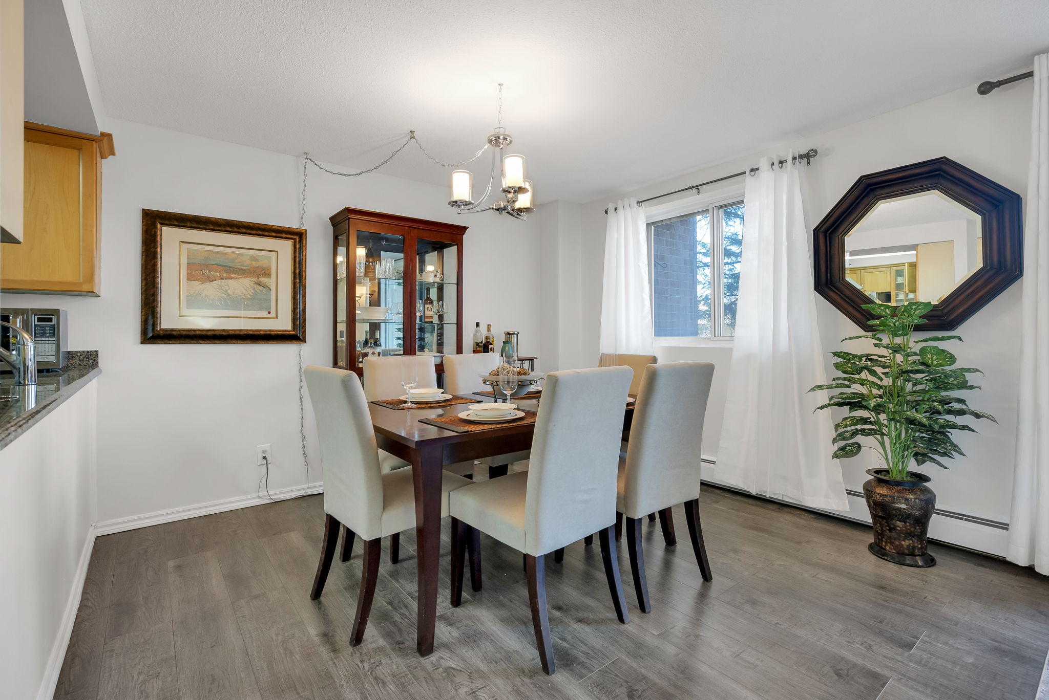 2630 Southvale Crescent 116 Ottawa | InsideOut Media