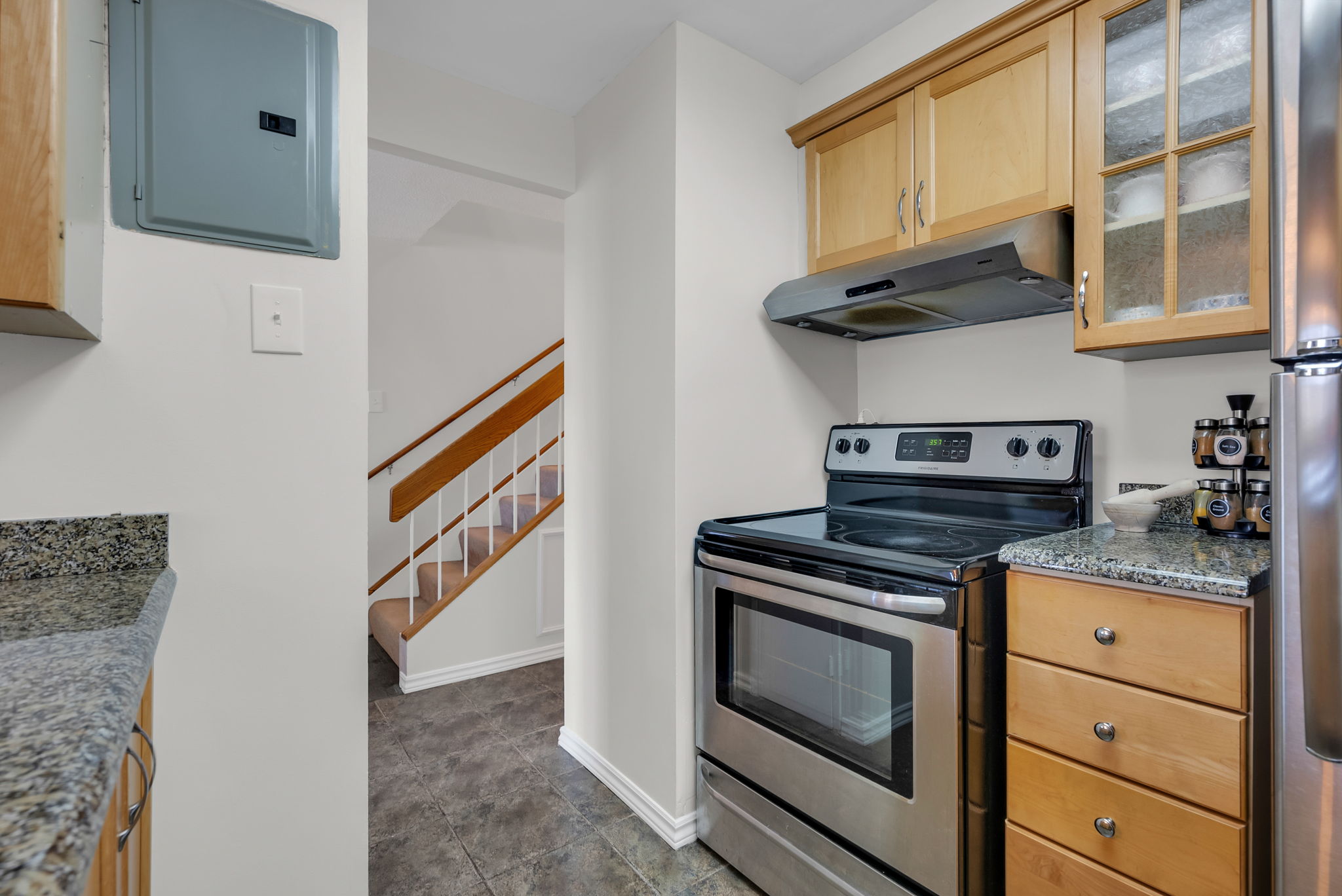 2630 Southvale Crescent 116 Ottawa | InsideOut Media