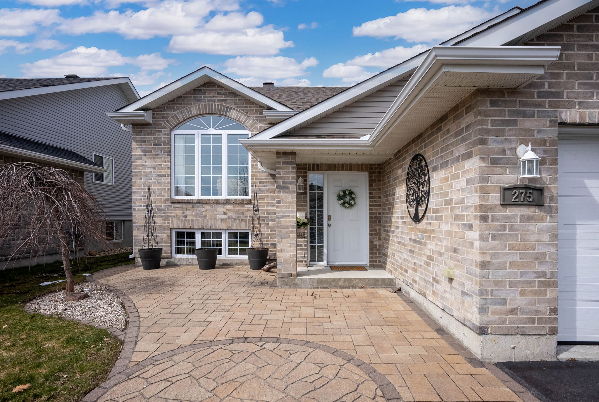 275 Valerie Elizabeth Ct Cornwall | InsideOut Media