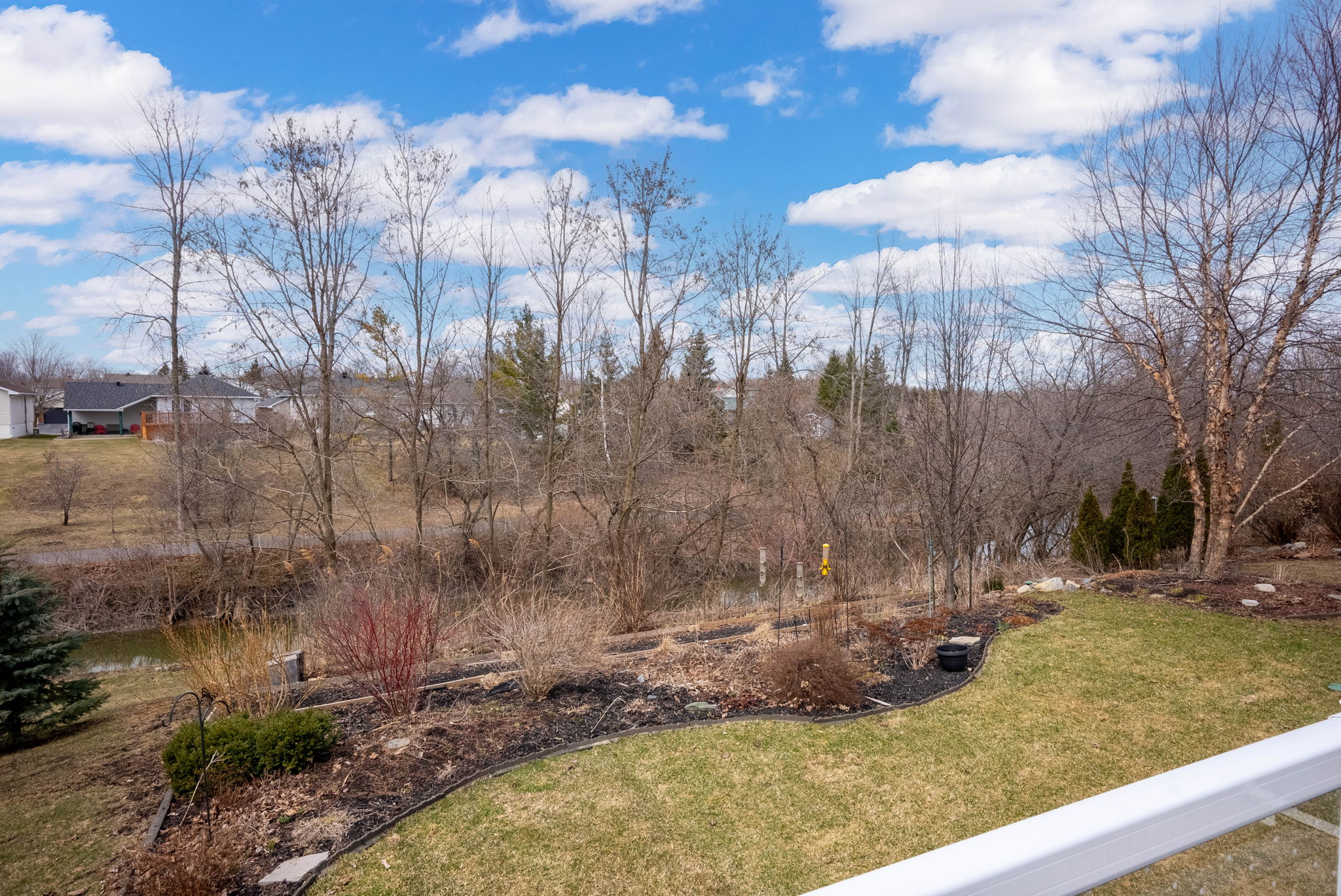 275 Valerie Elizabeth Ct Cornwall | InsideOut Media