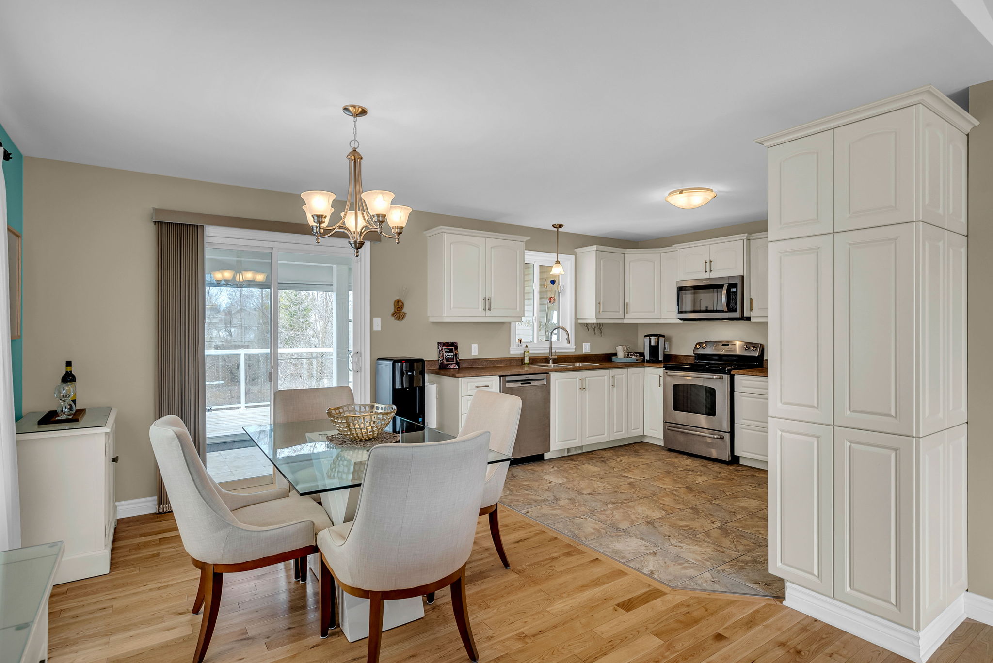 275 Valerie Elizabeth Ct Cornwall | InsideOut Media