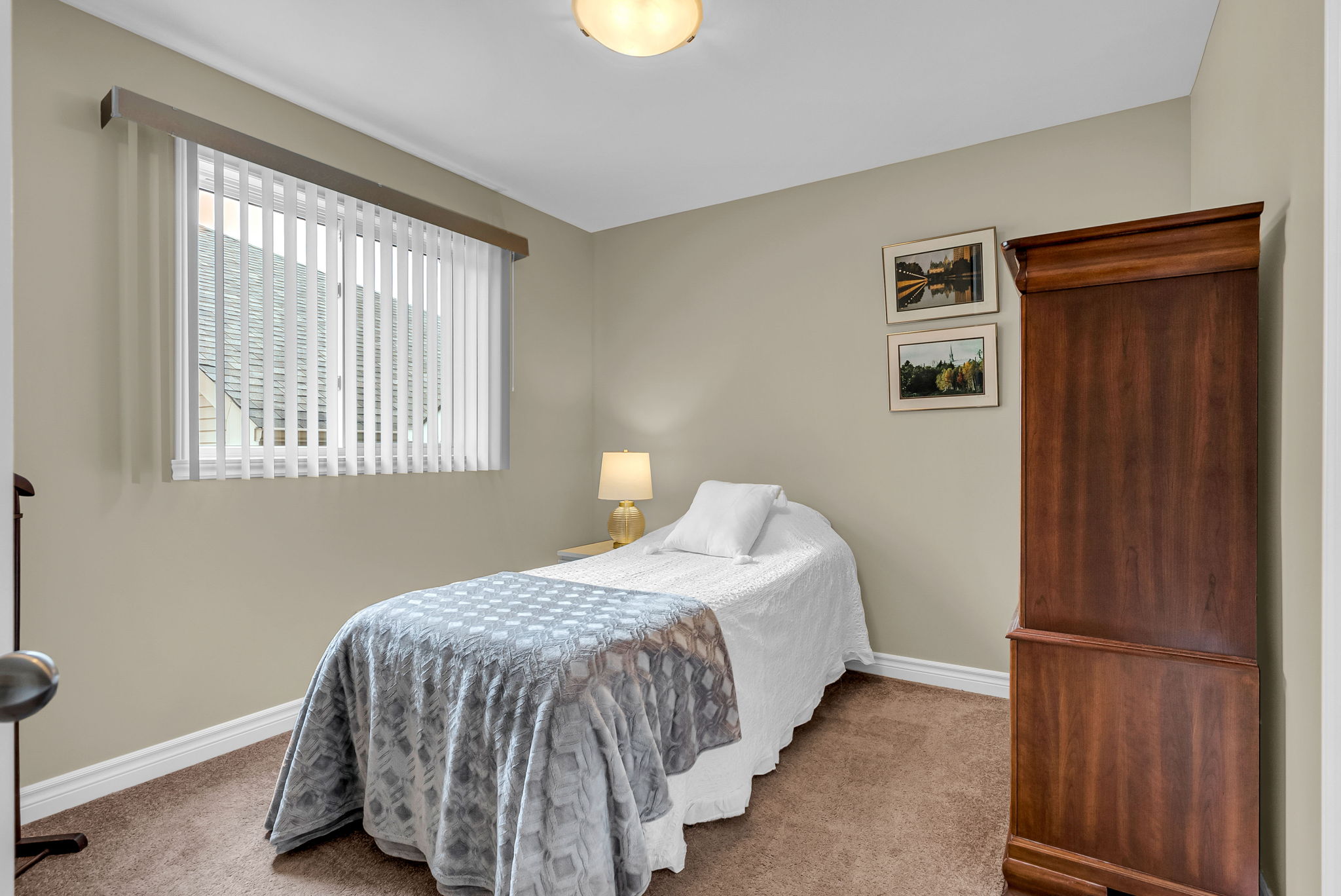 275 Valerie Elizabeth Ct Cornwall | InsideOut Media