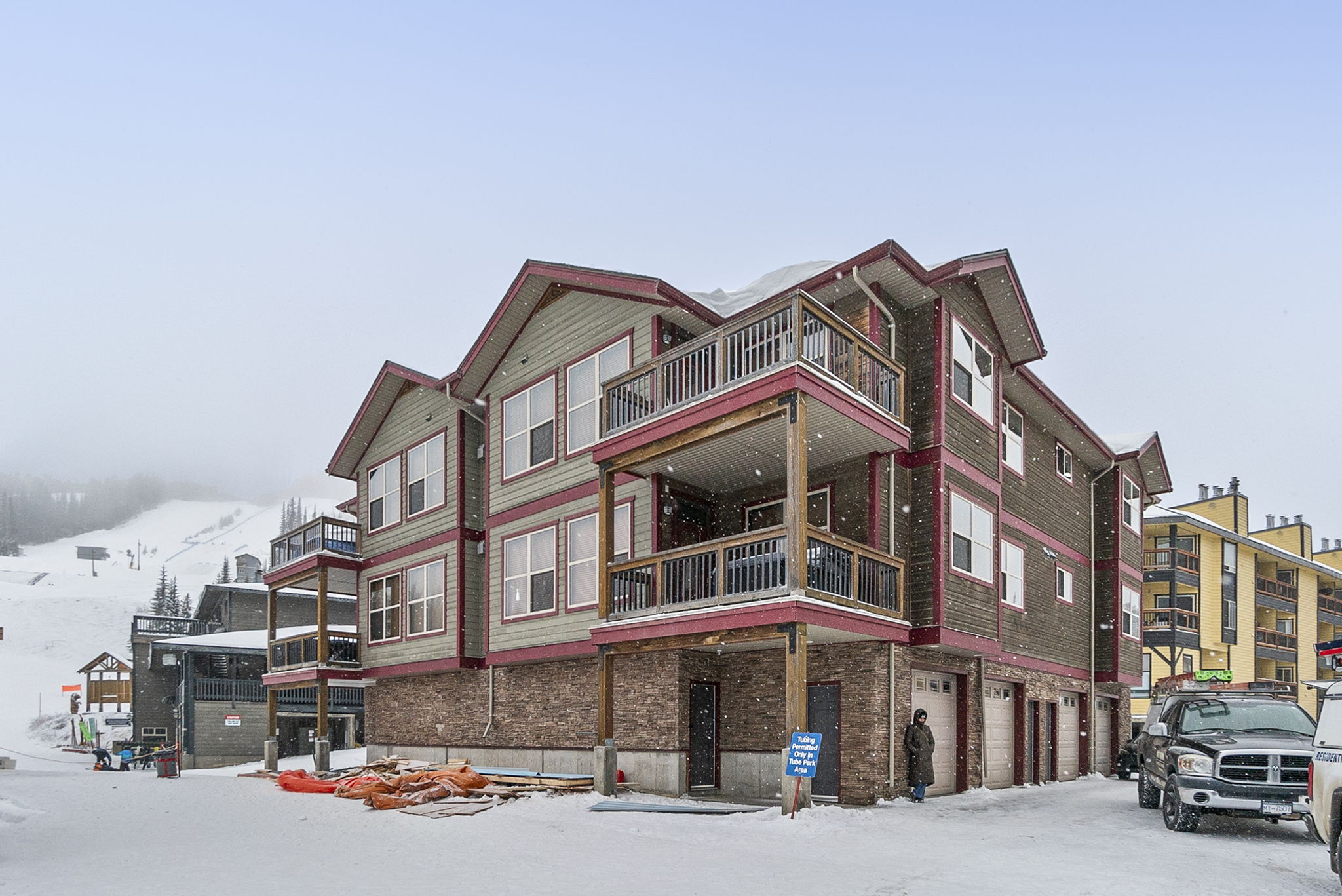 280 Strayhorse Rd 34, Keremeos, BC V0X 1N6 | Peak Exposure