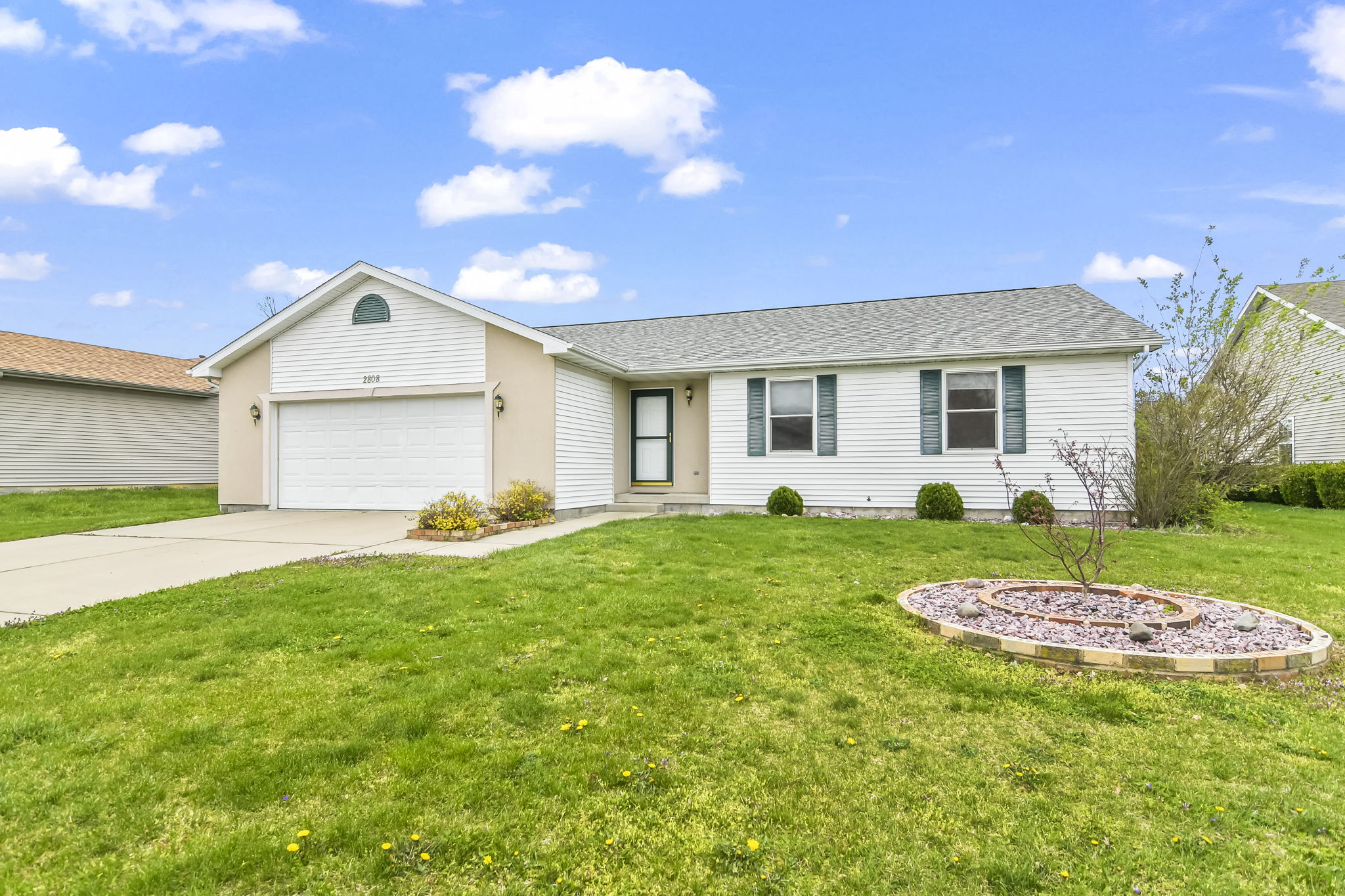 2808 Walter Rd, Springfield, IL 62703 | Design Eyes Photography