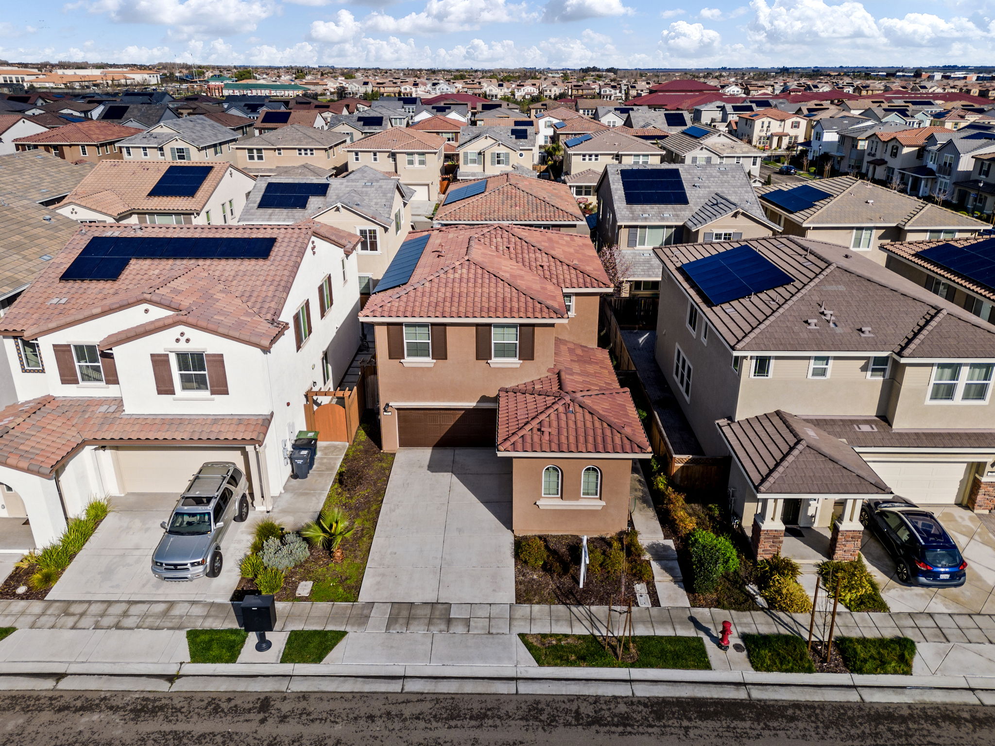 Beautiful 3/2.5 House Plus 1/1 Casita | K-Robb Designs