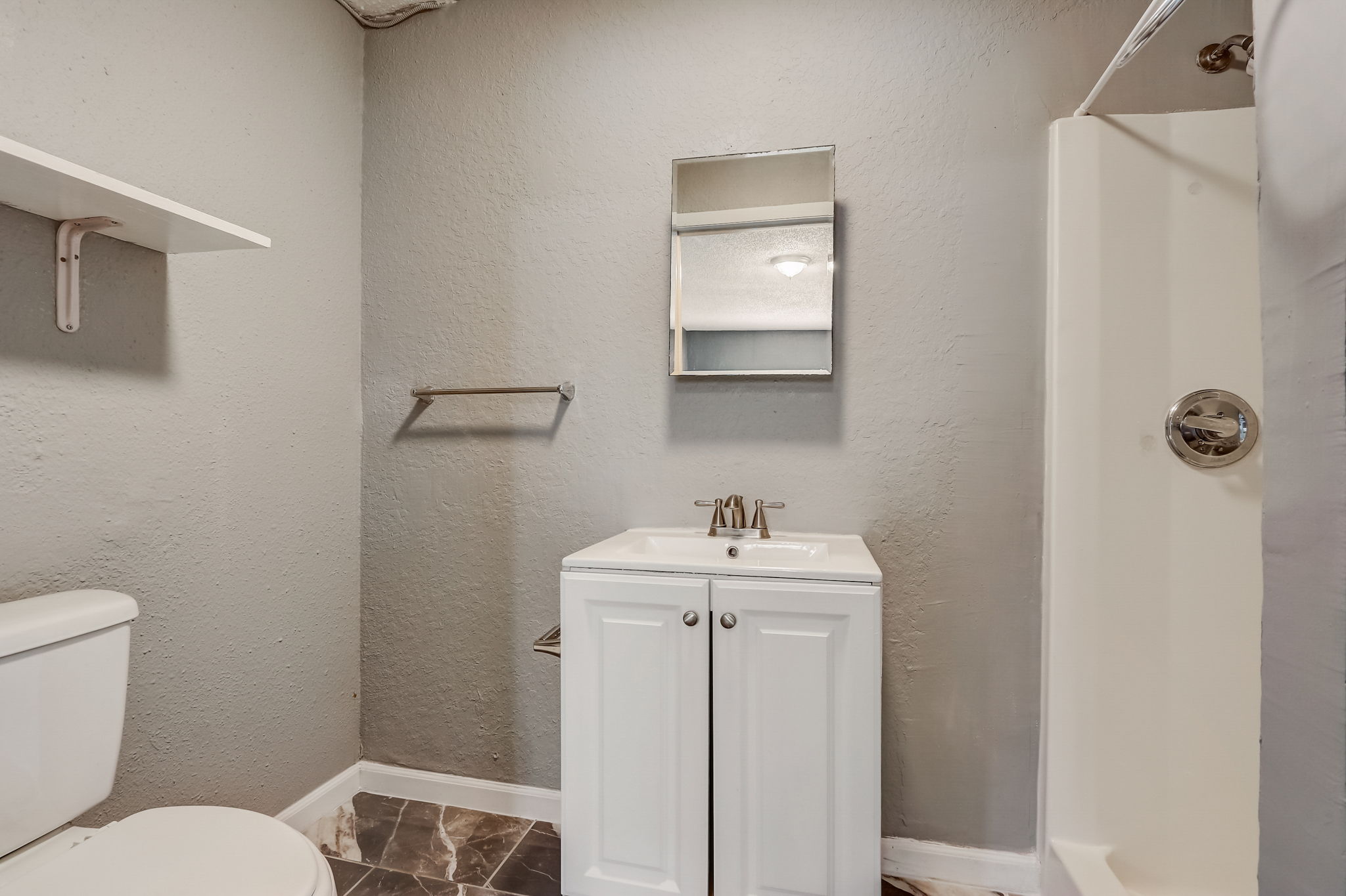 2839 W 9th St, Jacksonville, FL 32254 | Zillow Media Experts