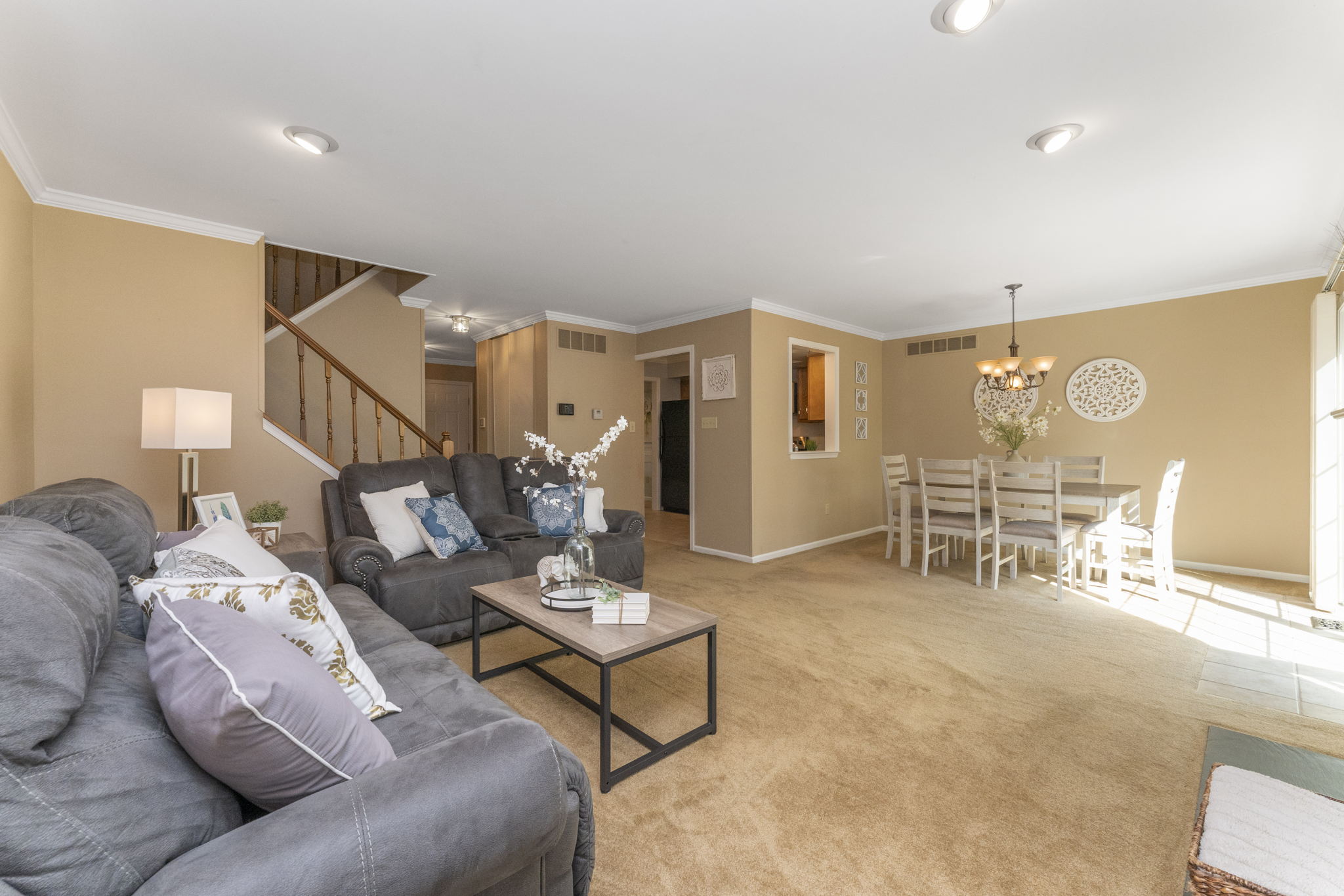 29 Aspen Way, Schwenksville, PA 19473 | Left Bank REPS