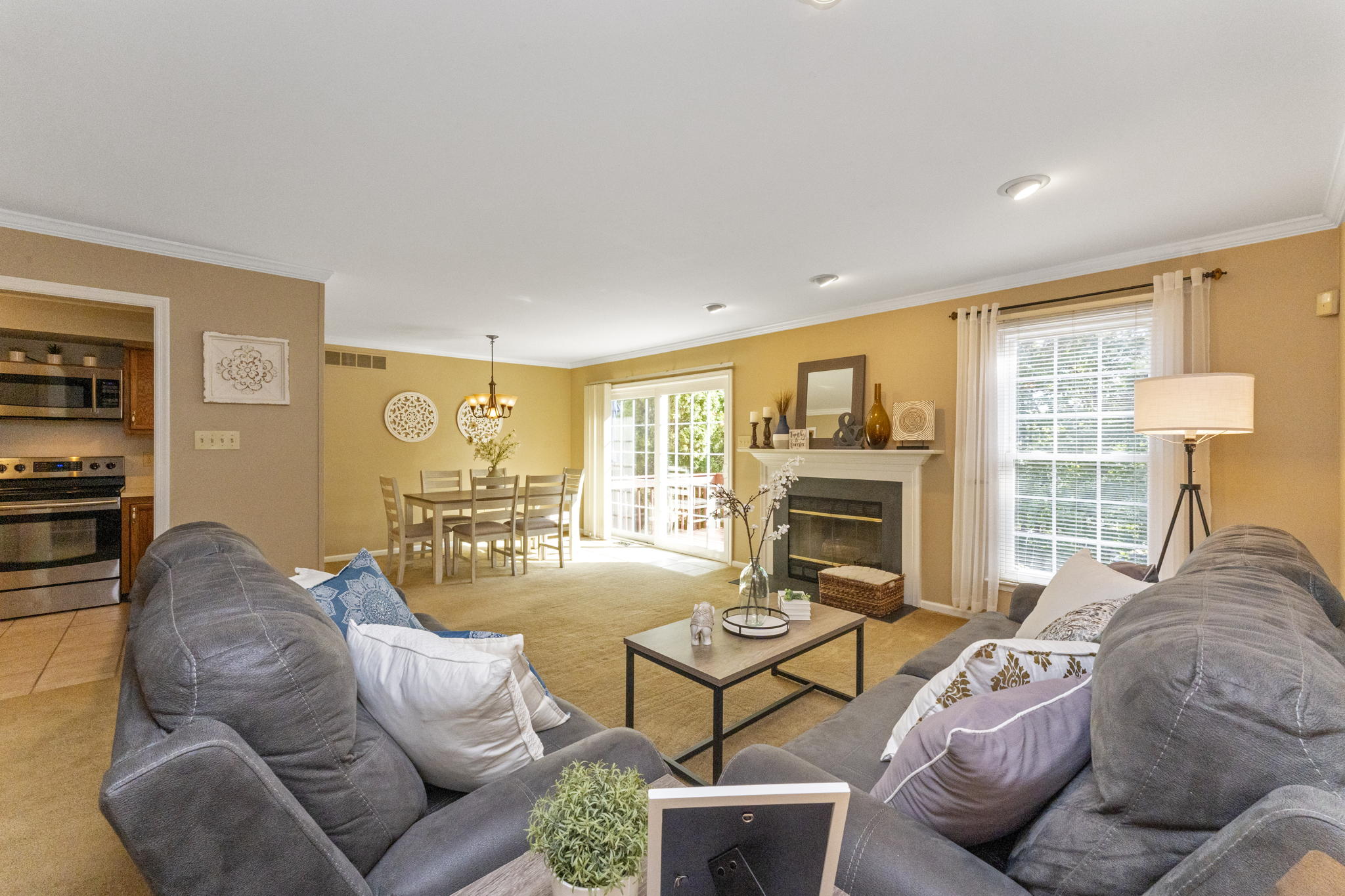 29 Aspen Way, Schwenksville, PA 19473 | Left Bank REPS