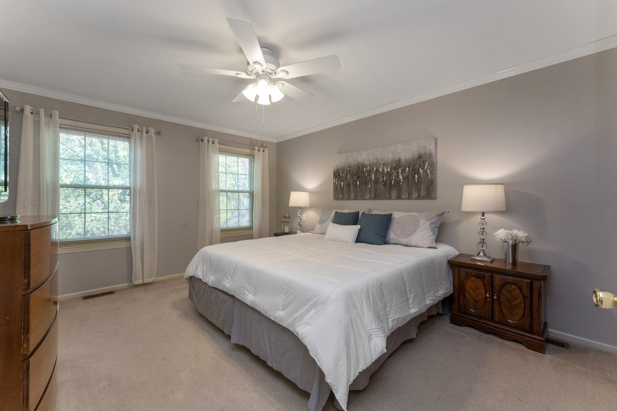 29 Aspen Way, Schwenksville, PA 19473 | Left Bank REPS