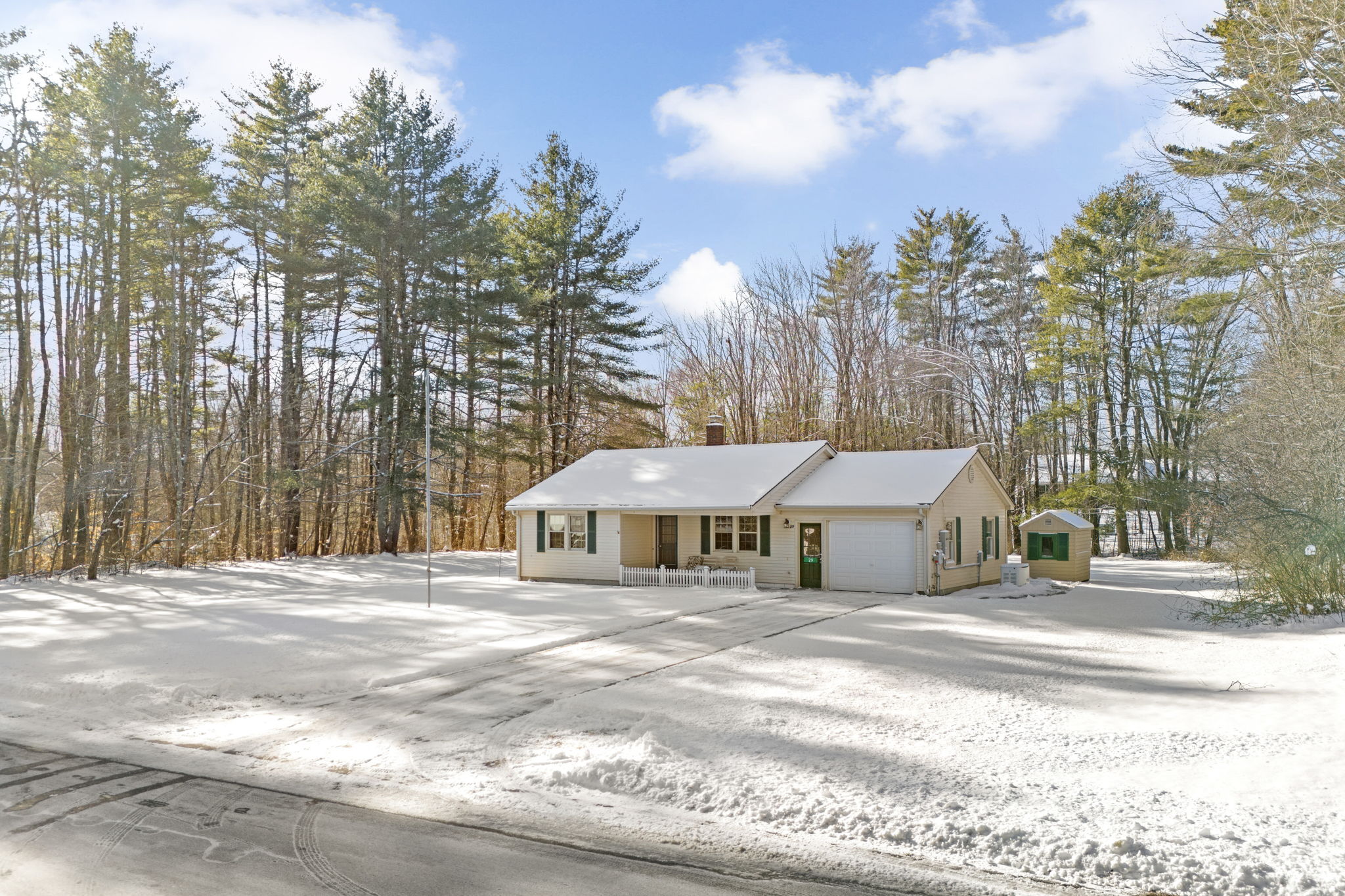 29 High Knoll Drive, South Berwick | New England Home Tourz