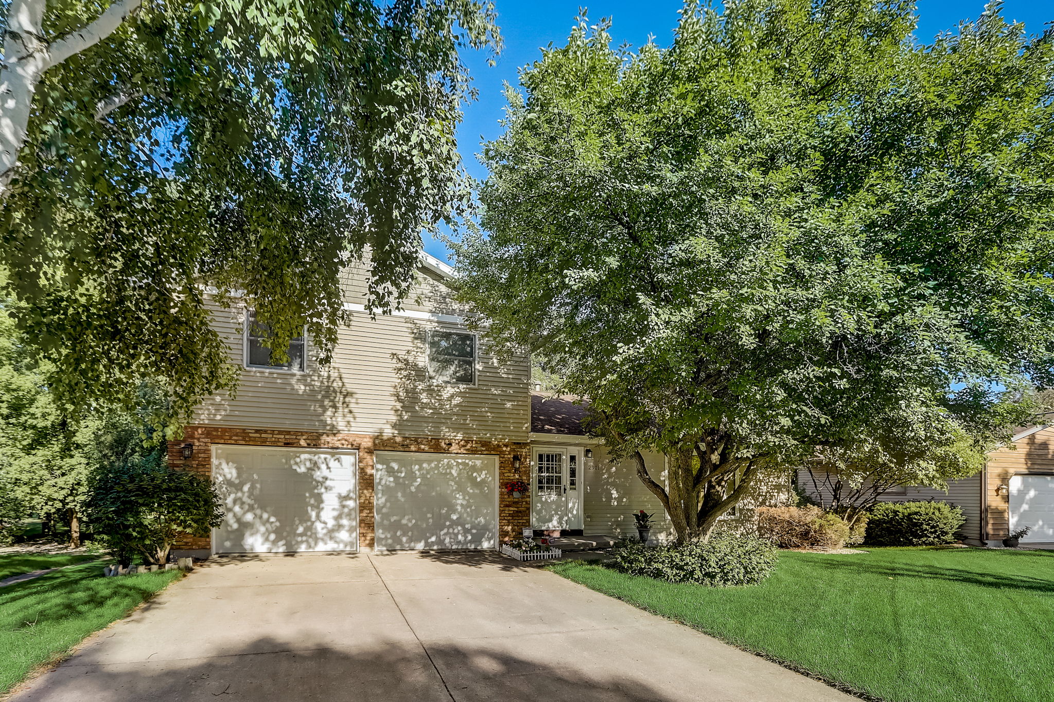 2901 Muir Field Rd, Madison, WI 53719 | Zillow Media Experts