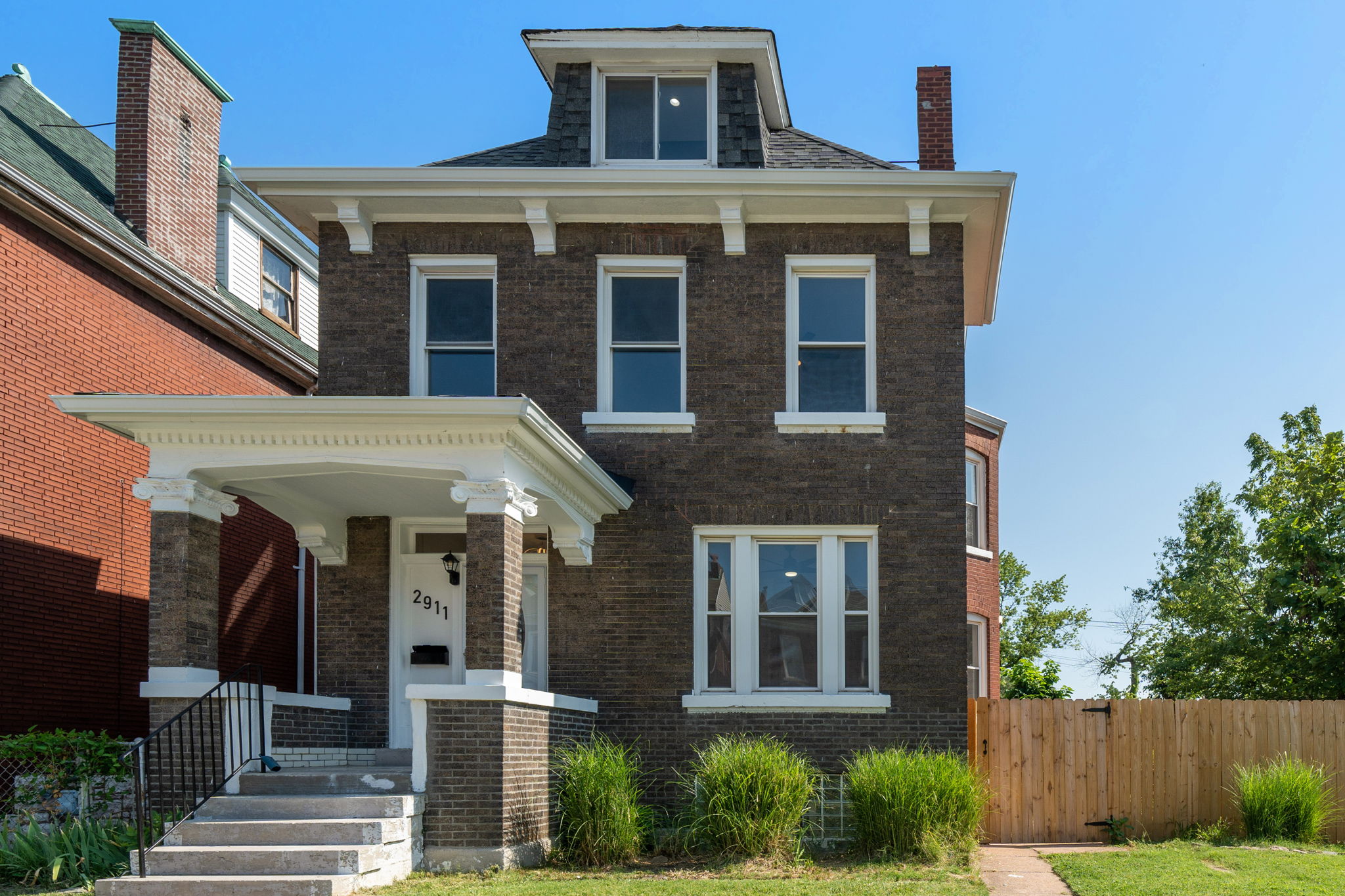 2911 Dodier St, St. Louis, MO 63107 | Archi-Pix