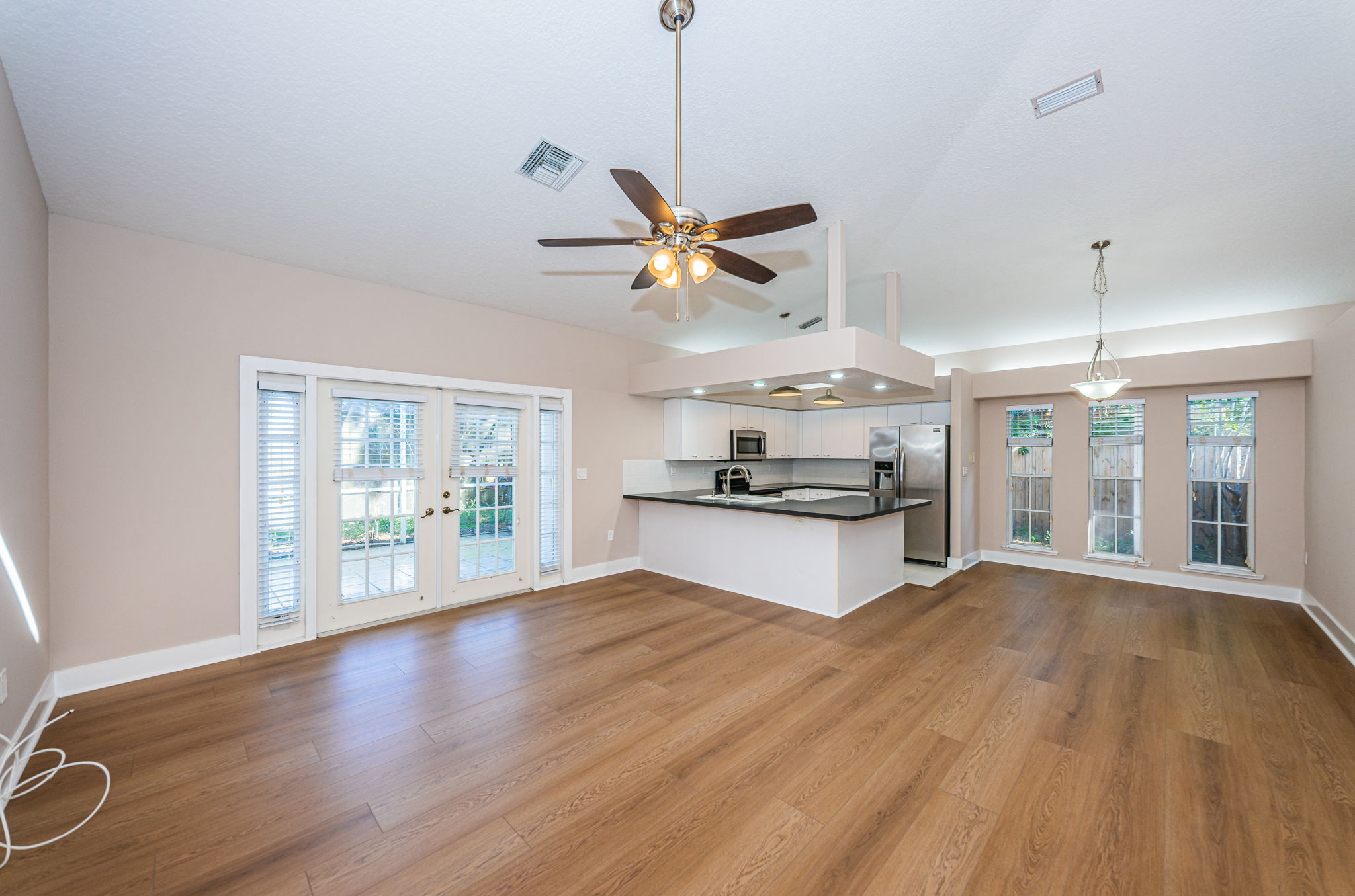 2939 Jodi Ln, Palm Harbor, FL 34684 | YourDigitalPro, Inc
