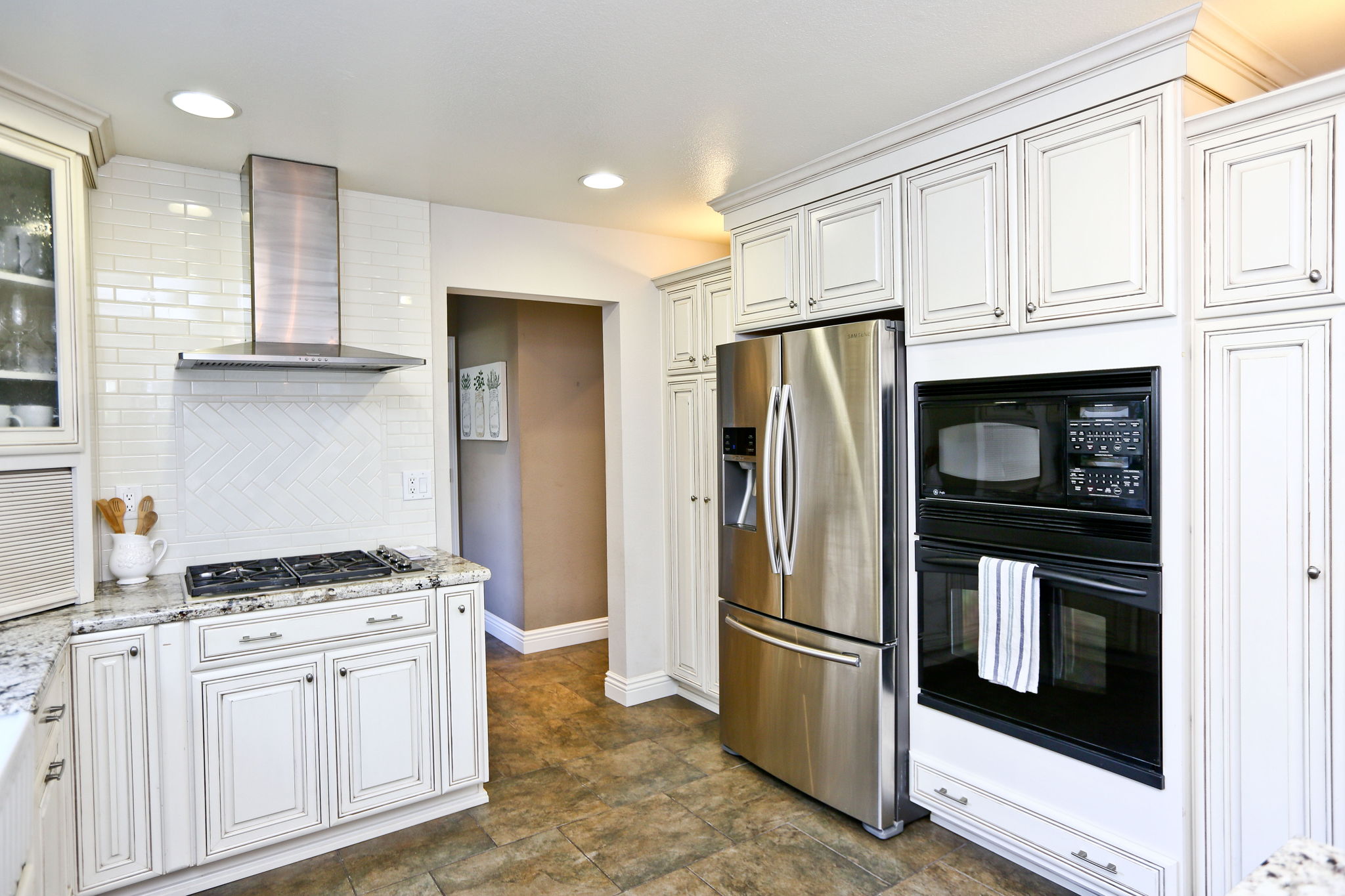 3028 Windmill Canyon Dr, Clayton, CA 94517 | ALL ACCESS PHOTO