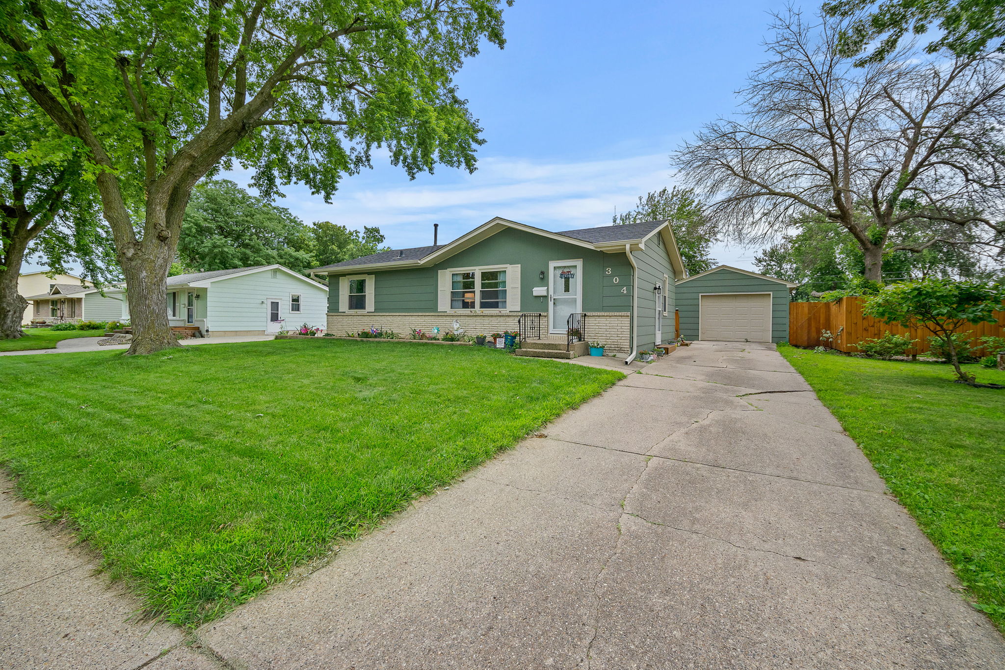 304 10th St SE, Altoona, IA 50009 | Dynamic Motion llc