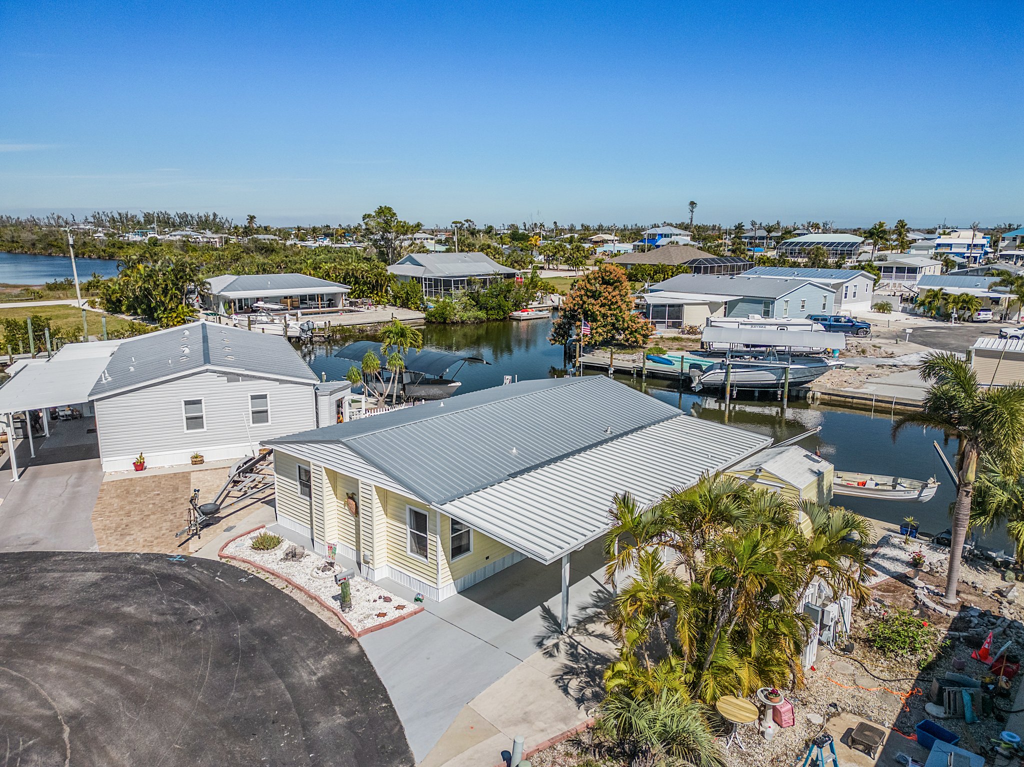 3106 Bounty Ln, Saint James City, FL 33956 | VisualPRO Photography