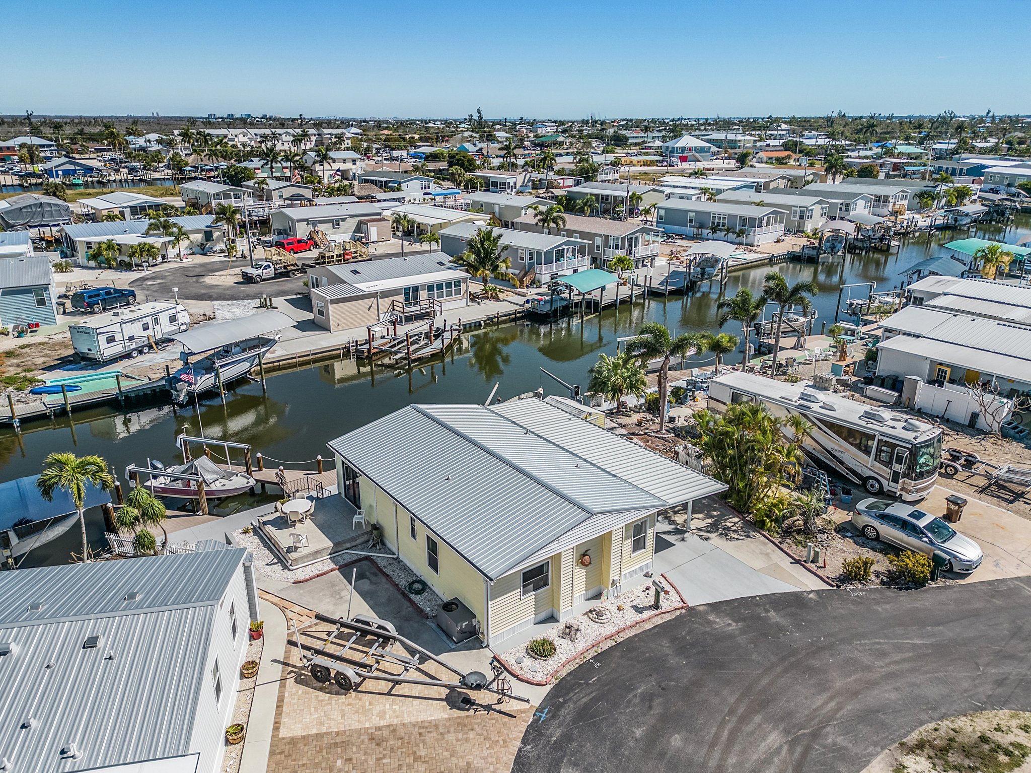 3106 Bounty Ln, Saint James City, FL 33956 | VisualPRO Photography