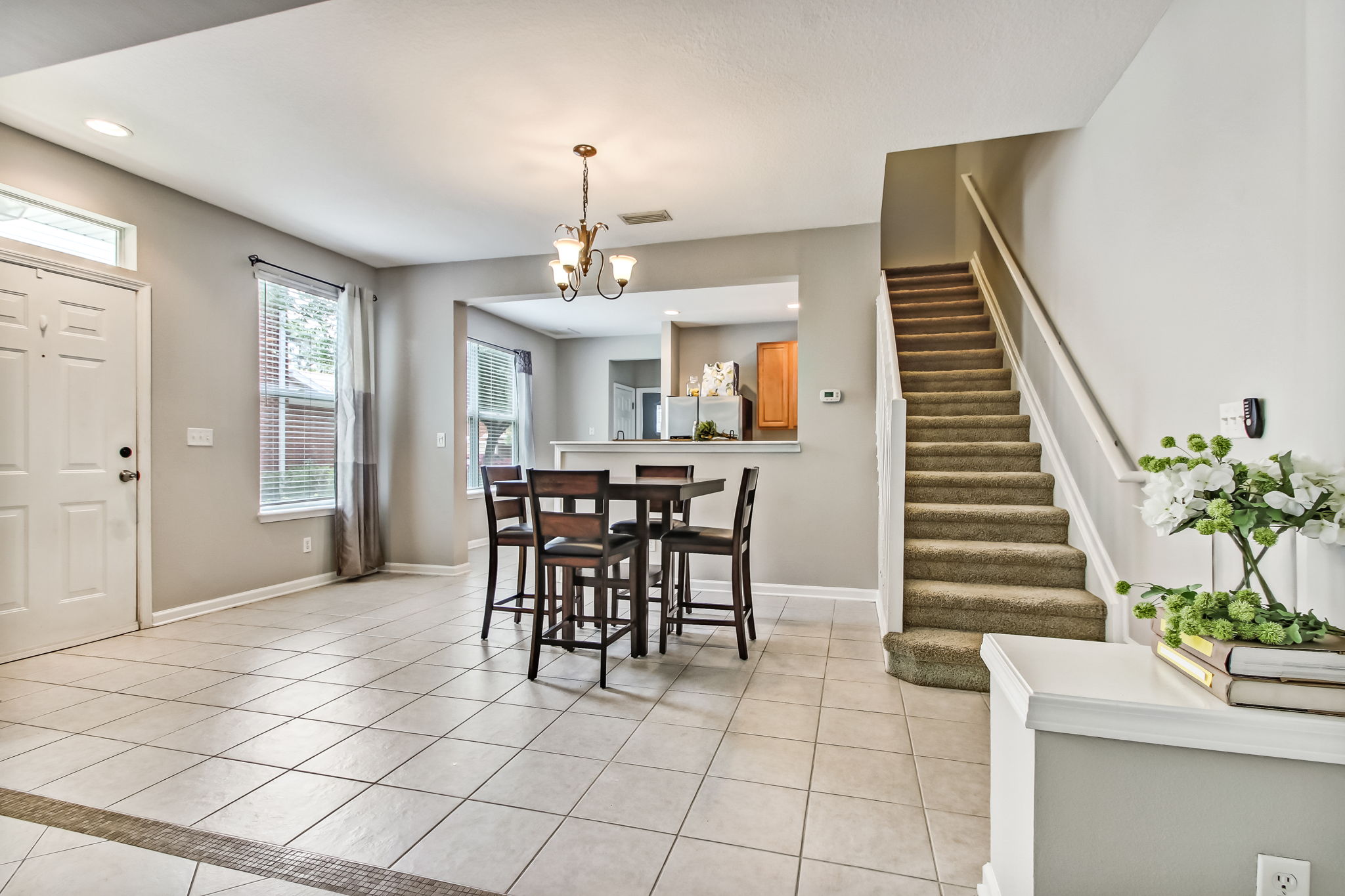 3147 Hollow Tree Ct, Jacksonville, FL 32216 | ECVT