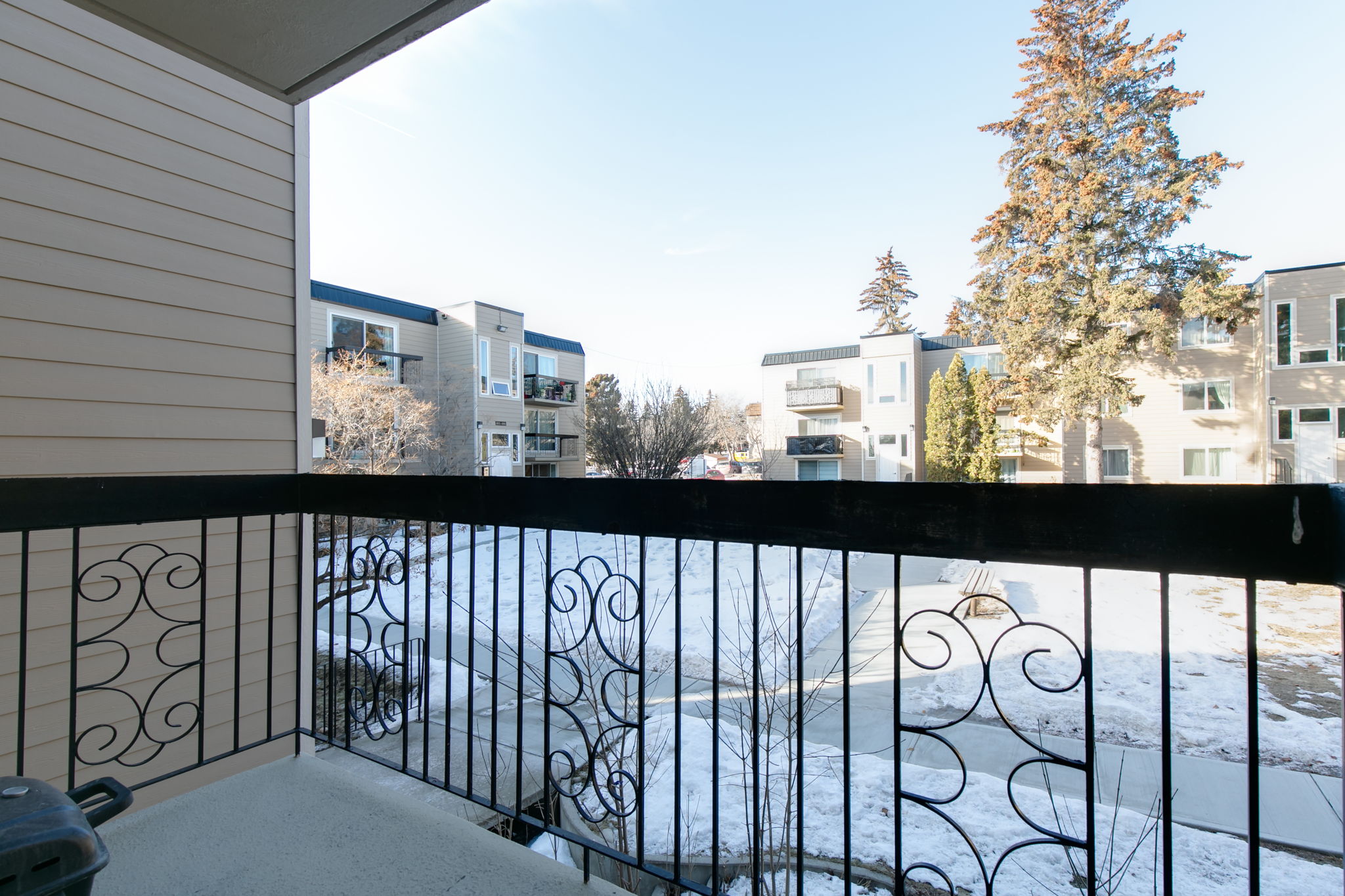 315 Heritage Dr SE 228, Calgary, AB T2H 1N2 | 4Exposure