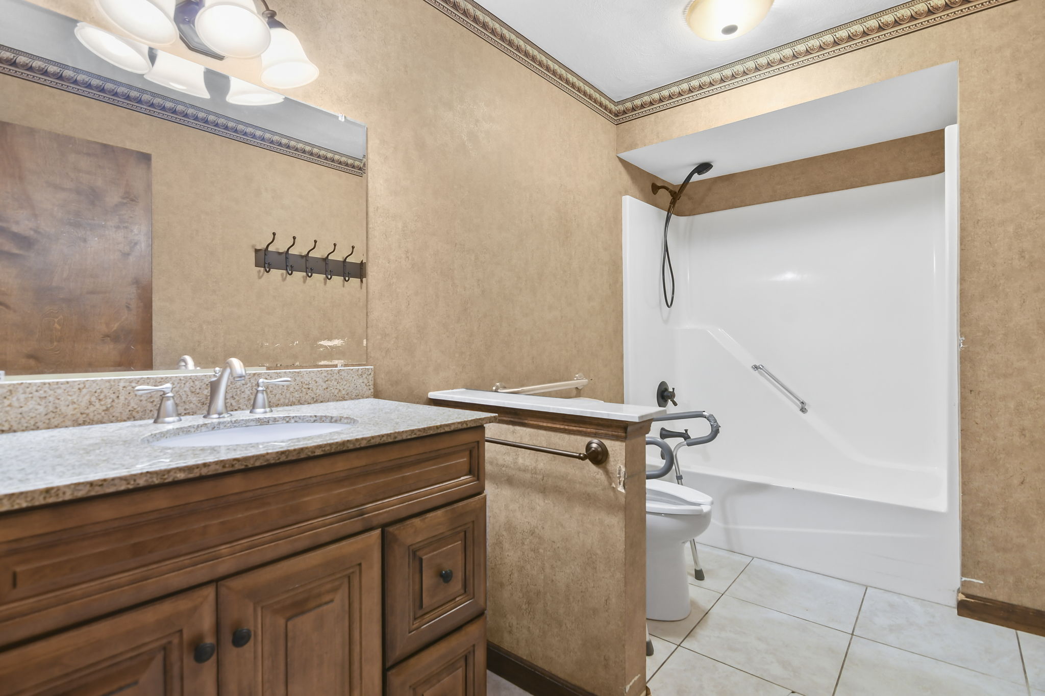 3204 Forsyth Dr, Springfield, IL 62704 | Design Eyes Photography