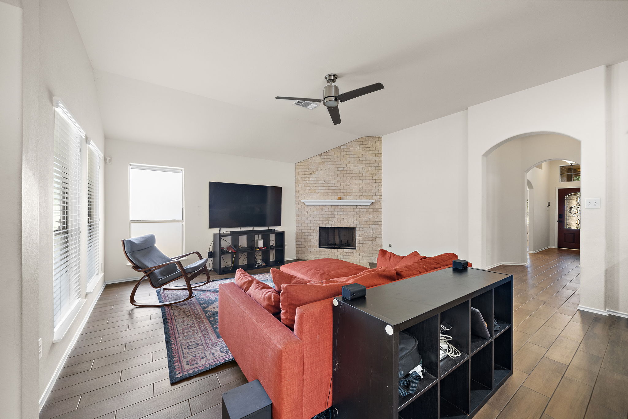 3302 Southern Grove Ln, Pearland, TX 77584 | Strata Visuals