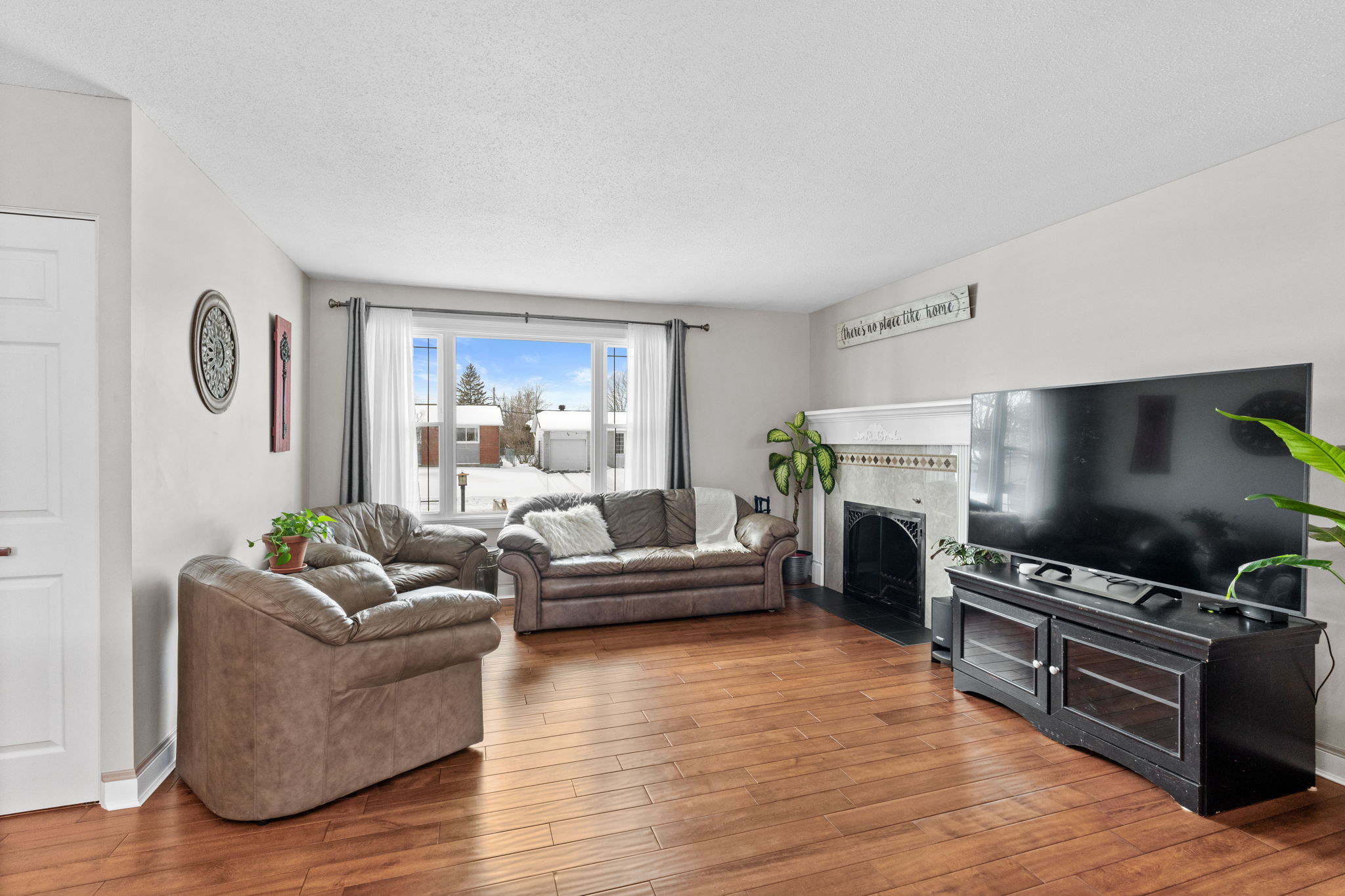 35 Coldstream Dr, Munster, ON K0A 1B0 | Inside Ottawa Media