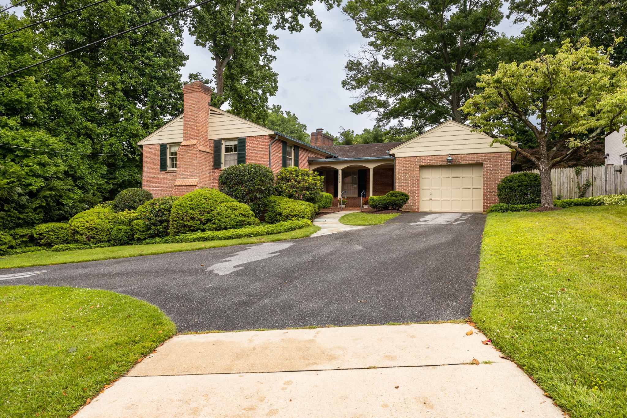 3502 Dunlop St, Chevy Chase, MD 20815 | Peter Papoulakos Photography