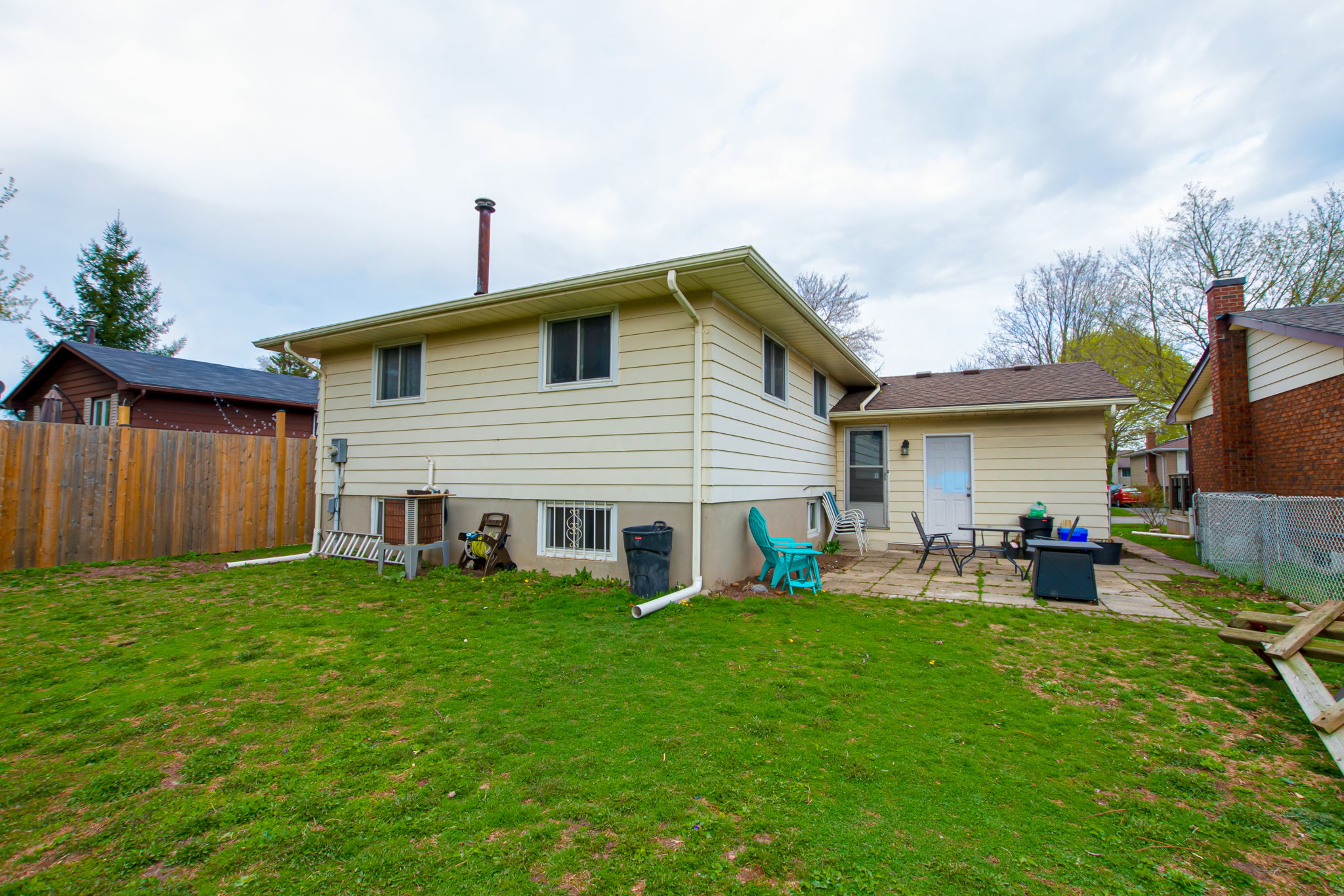 37 Winding Way Crescent, London, ON N6G 3E9 | TourMe.ca / Lemontree