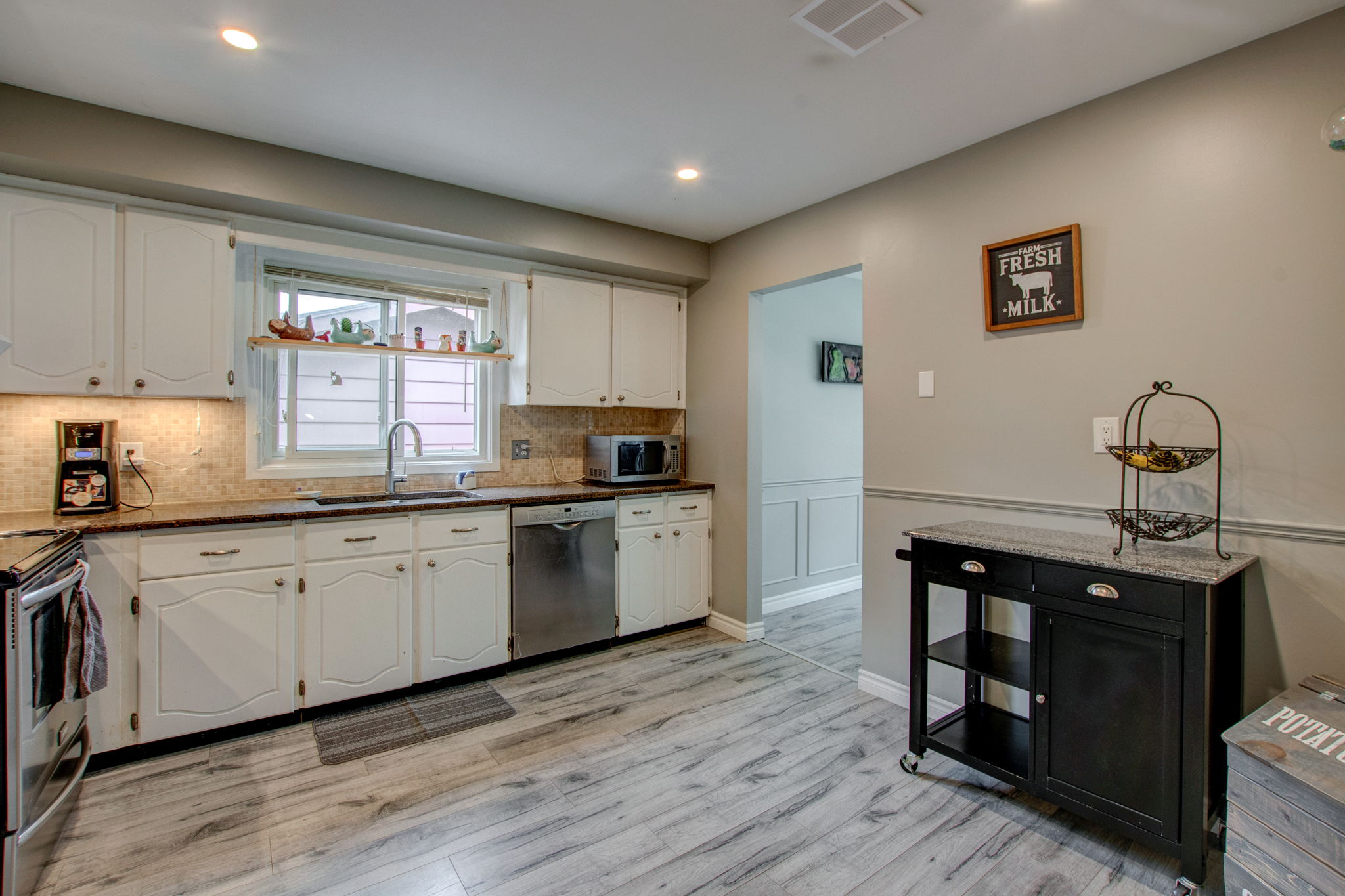 37 Winding Way Crescent, London, ON N6G 3E9 | TourMe.ca / Lemontree
