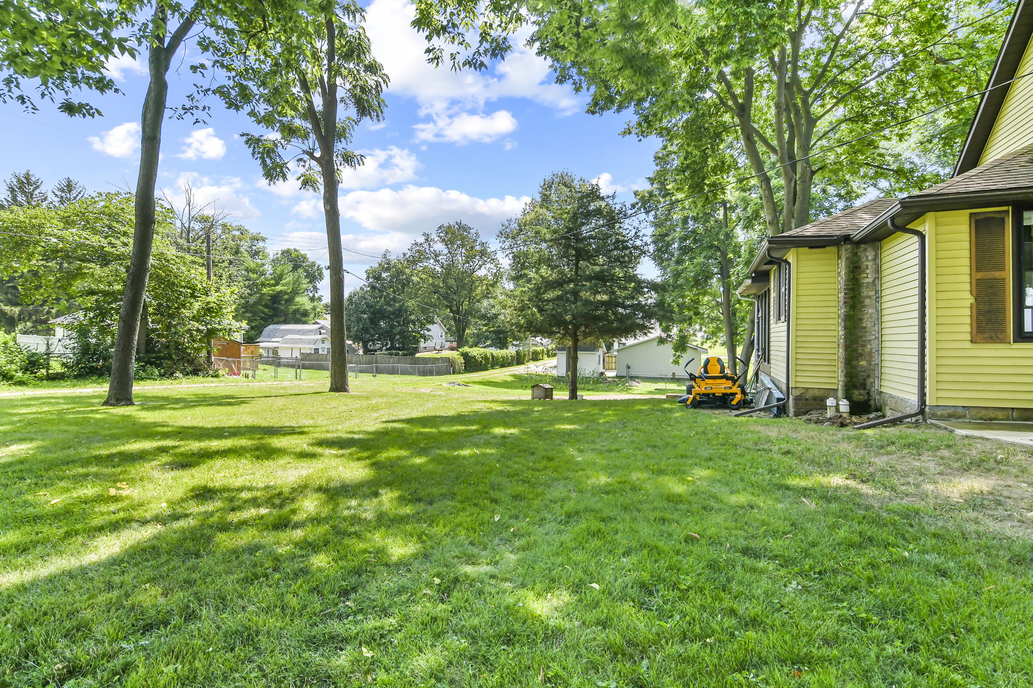 381 W Hardin St, Virginia, IL 62691 | Design Eyes Photography