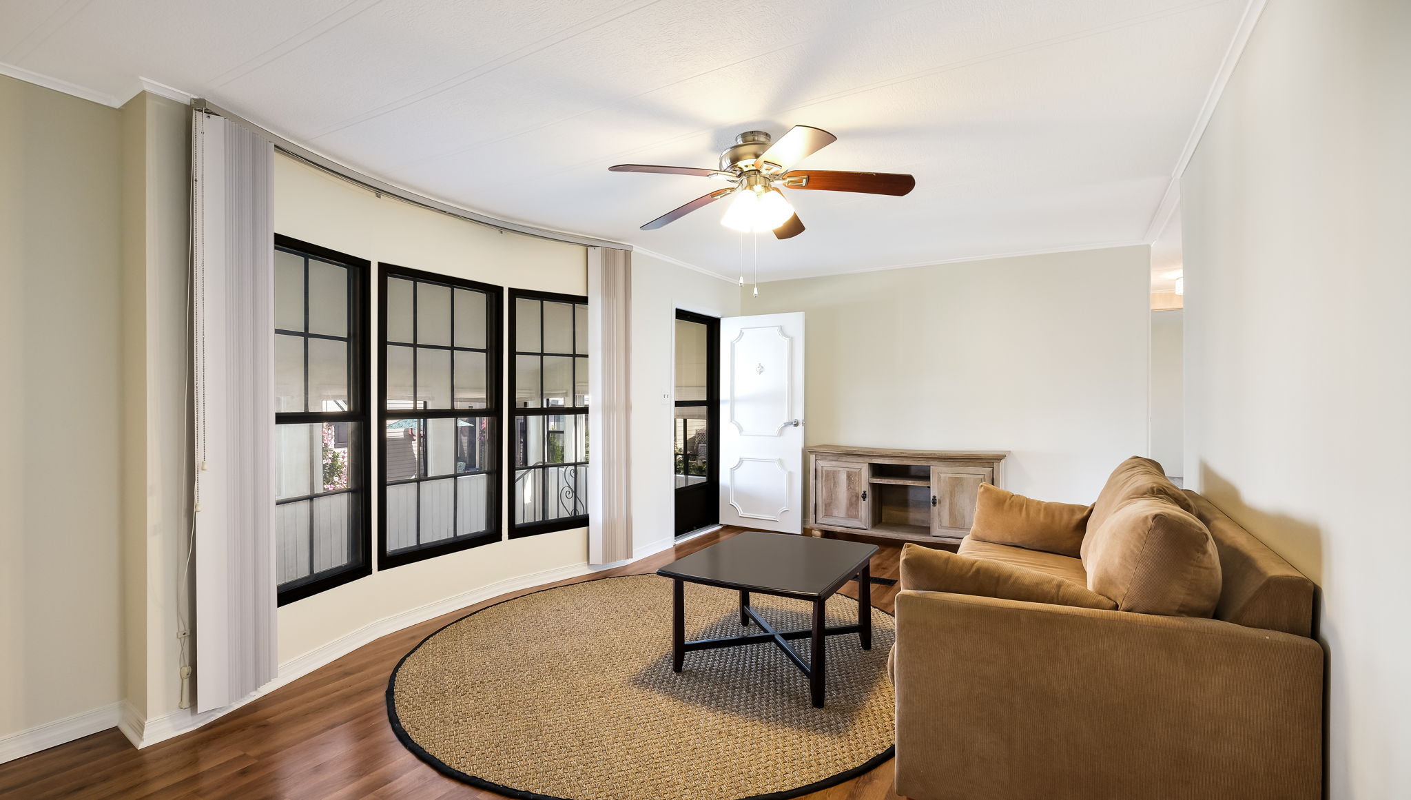 392 Winding Brook Run, North Wales, PA 19454 | Bright House Photo
