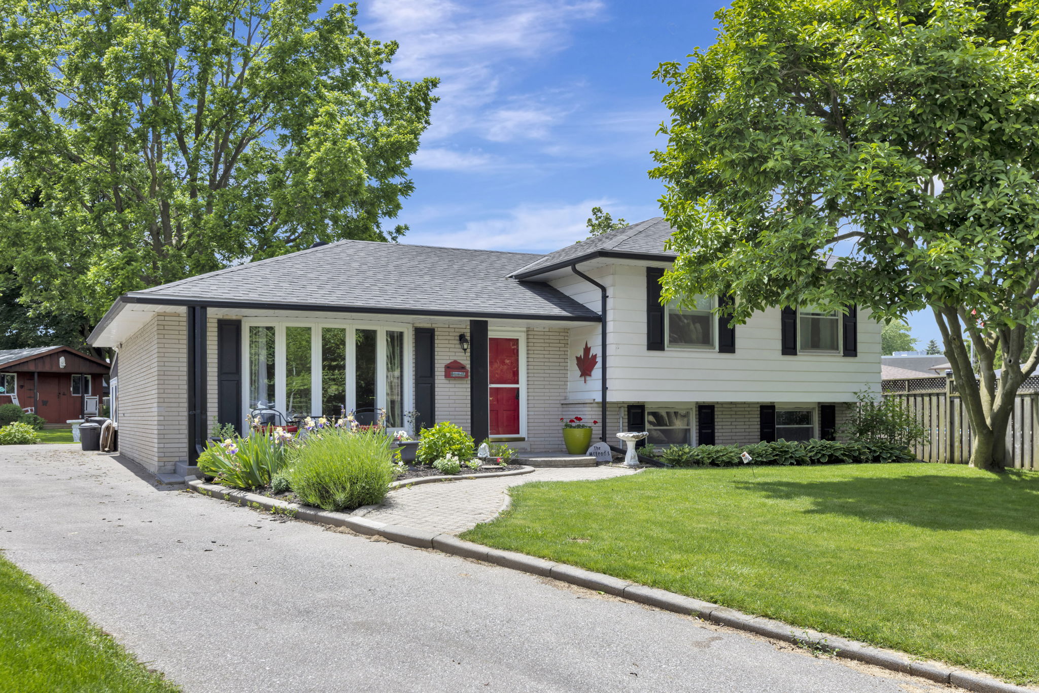 4 Treelawn Terrace, Brantford, ON N3R 3P6 | Ground2Air Media - SW Ontario