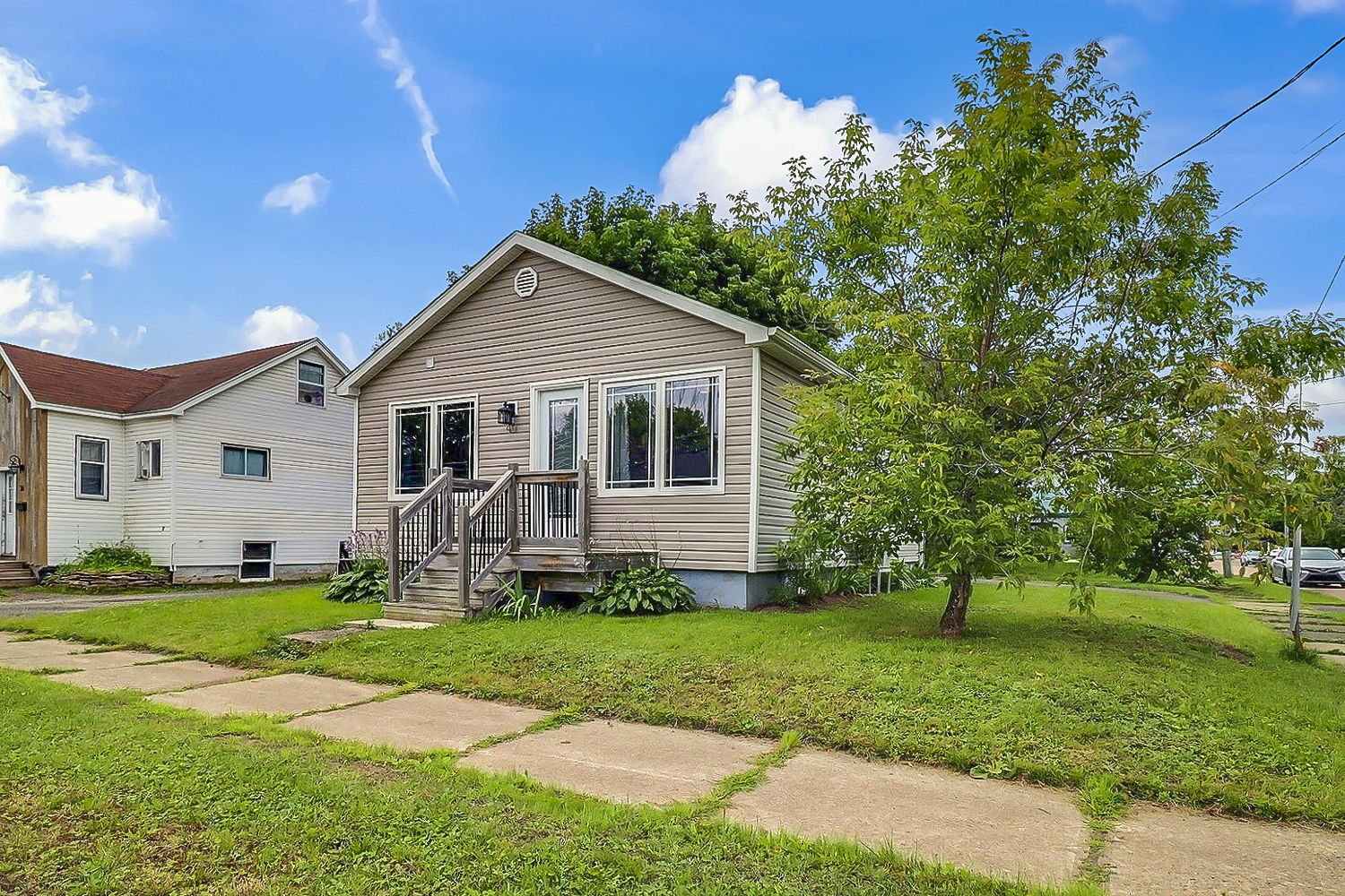 40 Chapman St, Moncton, NB E1E 1K8 | PROPICSTA & MeasureMySpace