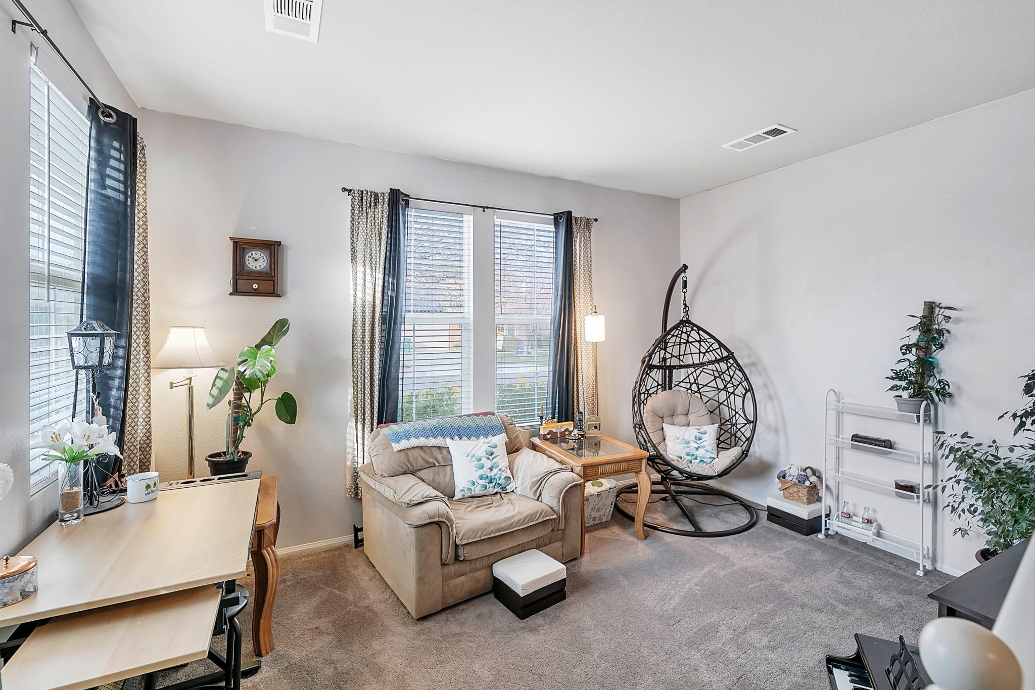 4054 Jonathon St, Lancaster, CA 93536 | RealtyVision 3D