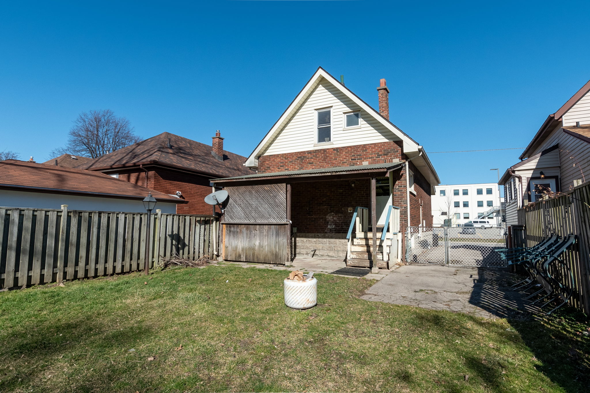 413 Burbrook Pl, London, ON N5W 4B5 | TourMe.ca / Lemontree