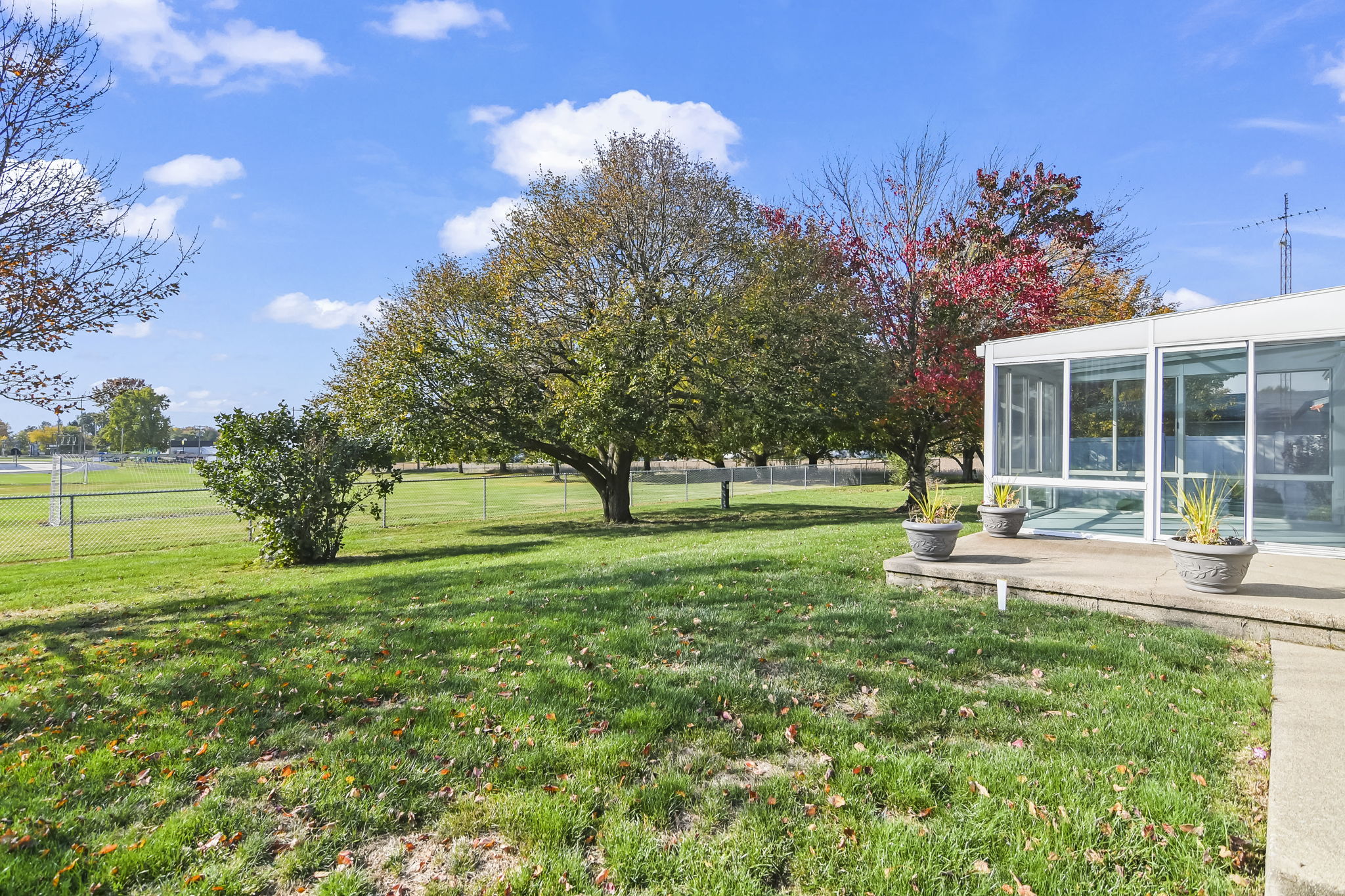 418 W Tremont St, Waverly, IL 62692 | Design Eyes Photography