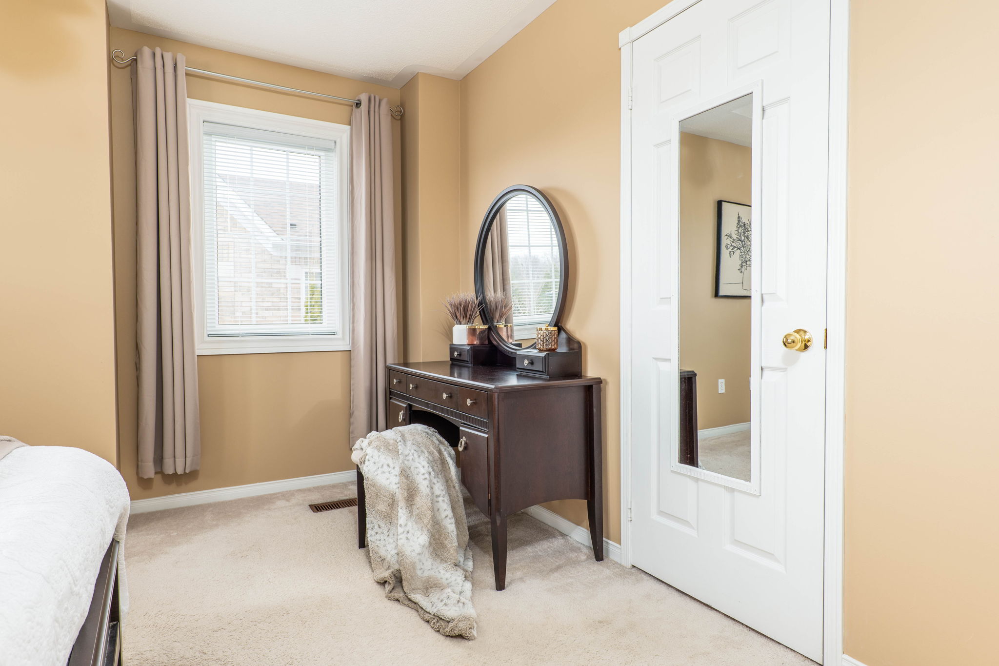 418 Woodsmere Crescent | Anna Wood Real Estate Media