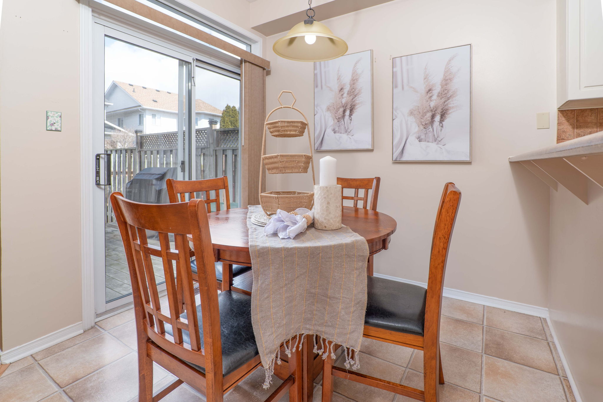 418 Woodsmere Crescent | Anna Wood Real Estate Media