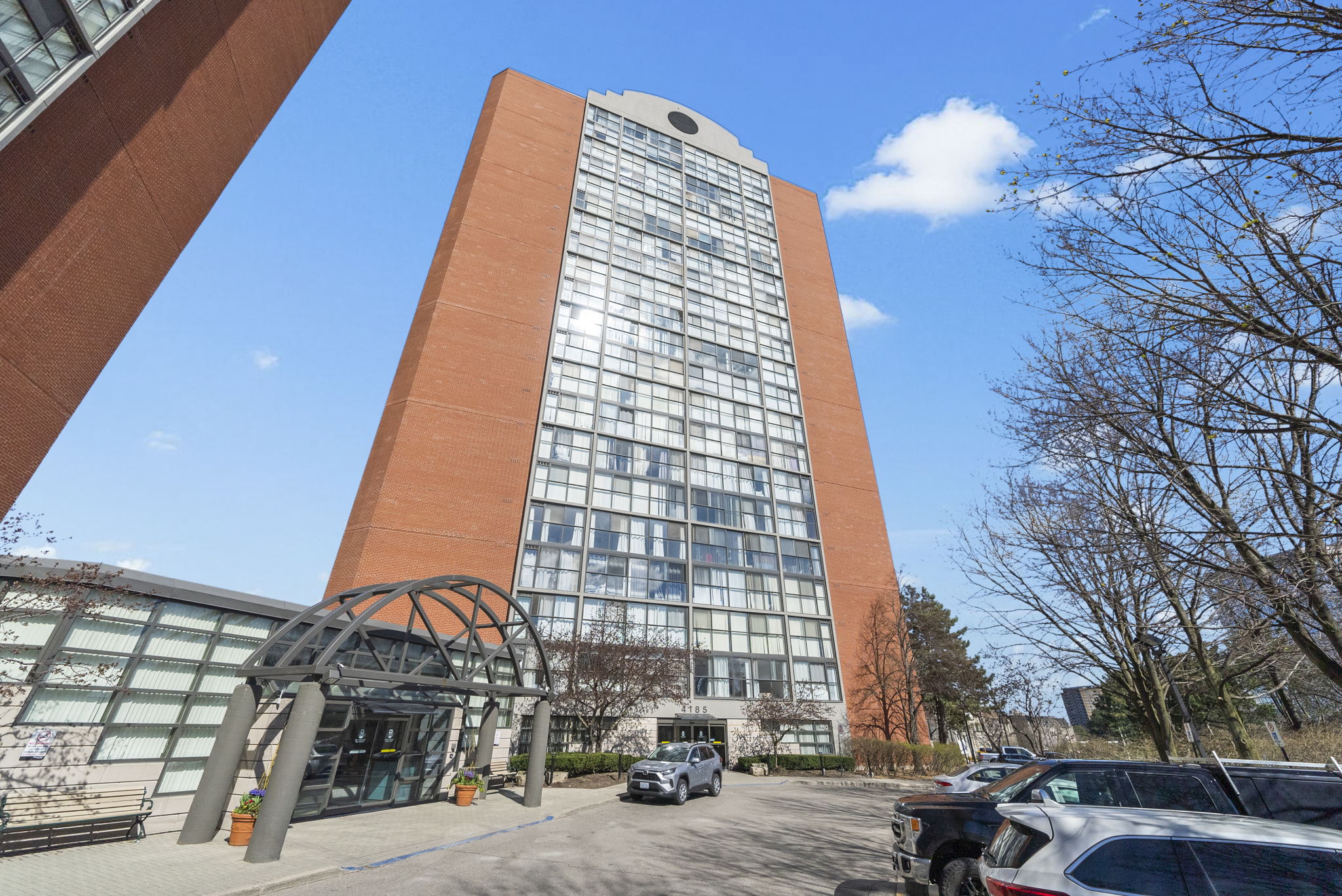 unit 115-4185 Shipp Dr, Mississauga, ON L4Z 2Y8. | Realta Media Inc.