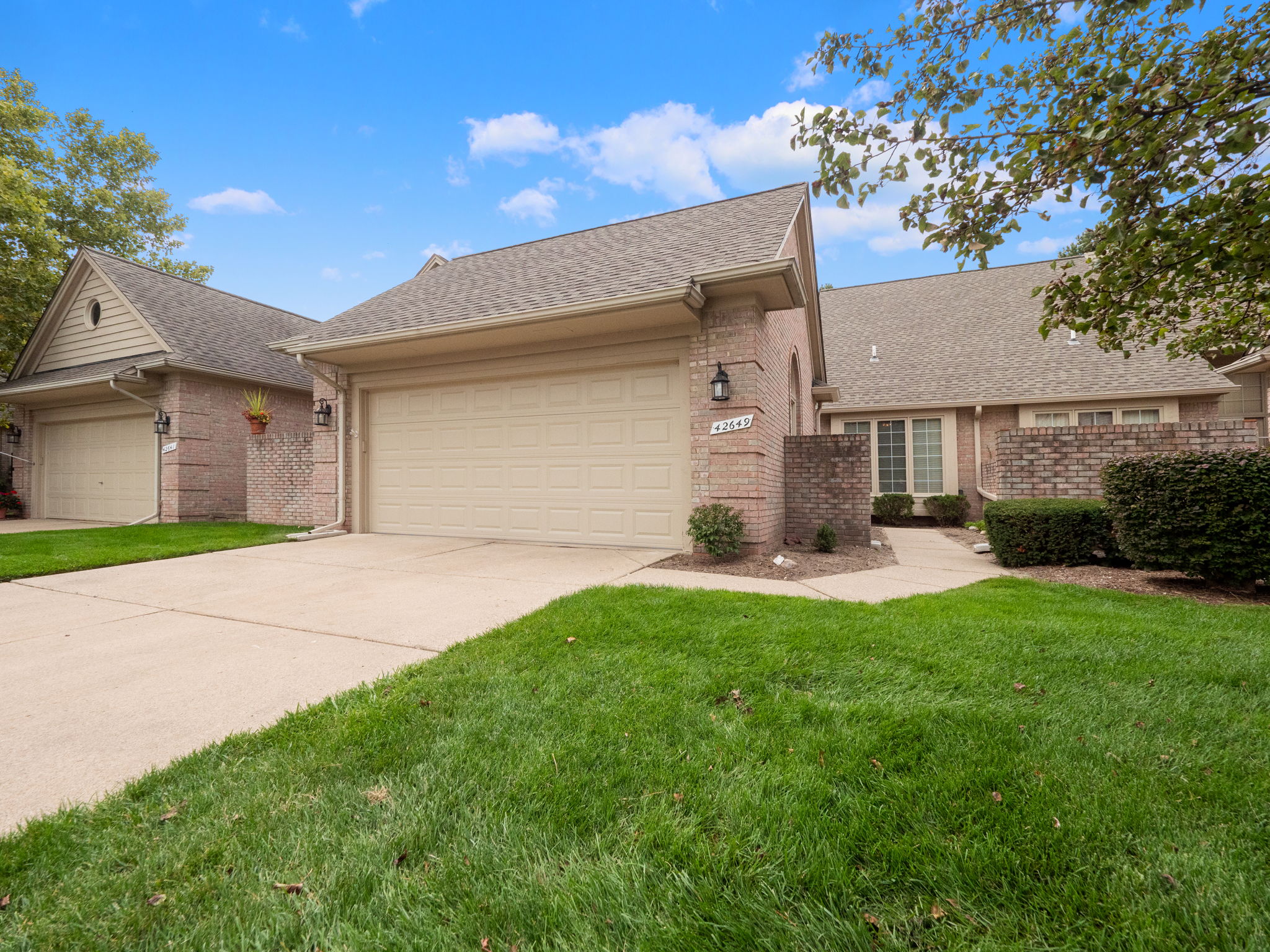 42649 Jason Ct, Sterling Heights, MI 48313 | WayUp Media LLC