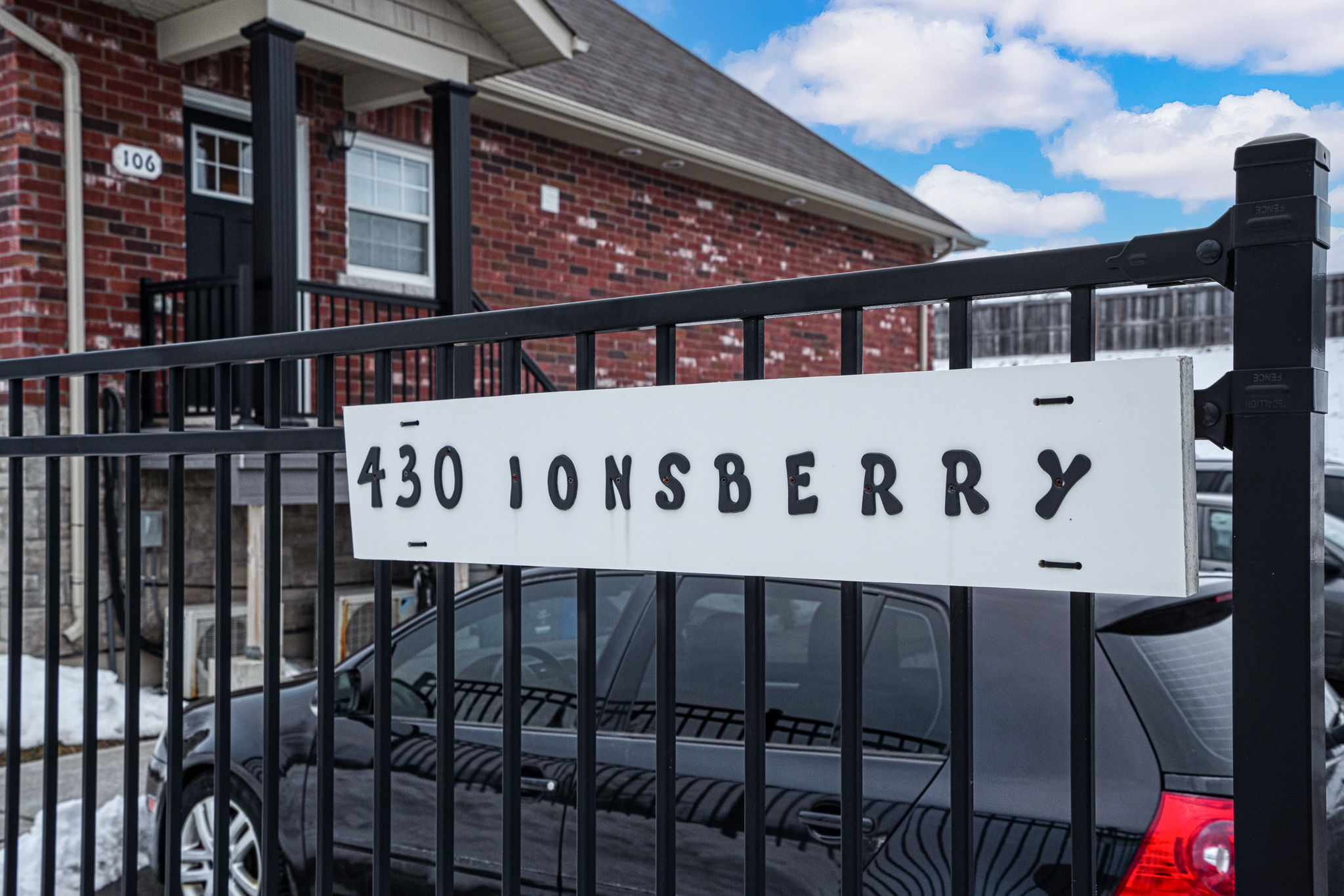 Lonsberry Dr 103 Cobourg | InsideOut Media