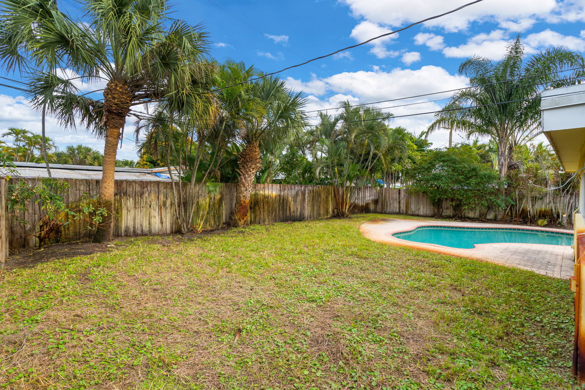 4330 NE 13th Ave, Oakland Park, 33334 | Jsrking Photography