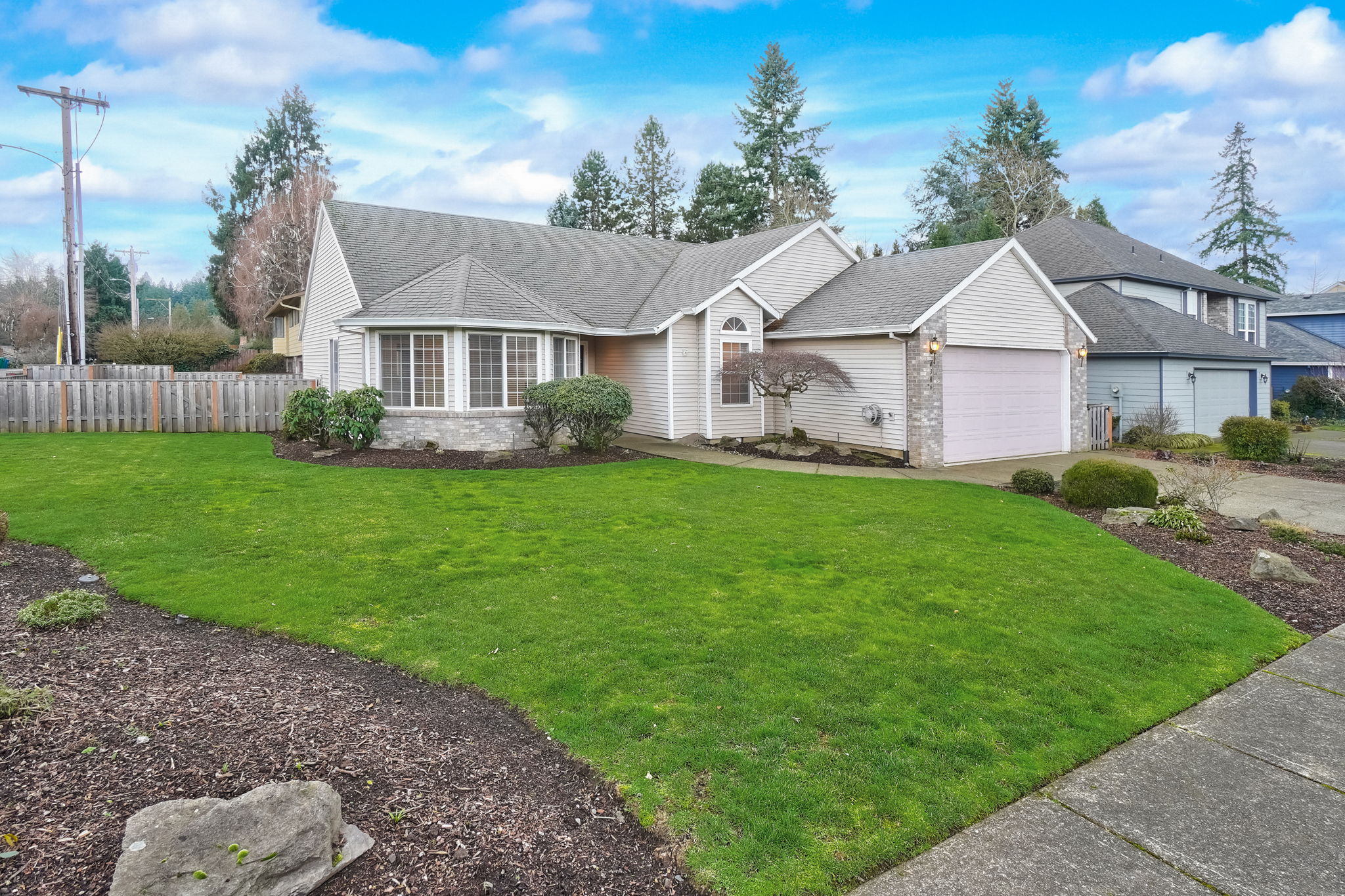 4386 SE Somewhere Dr, Milwaukie, OR 97222 | Zillow Media Experts